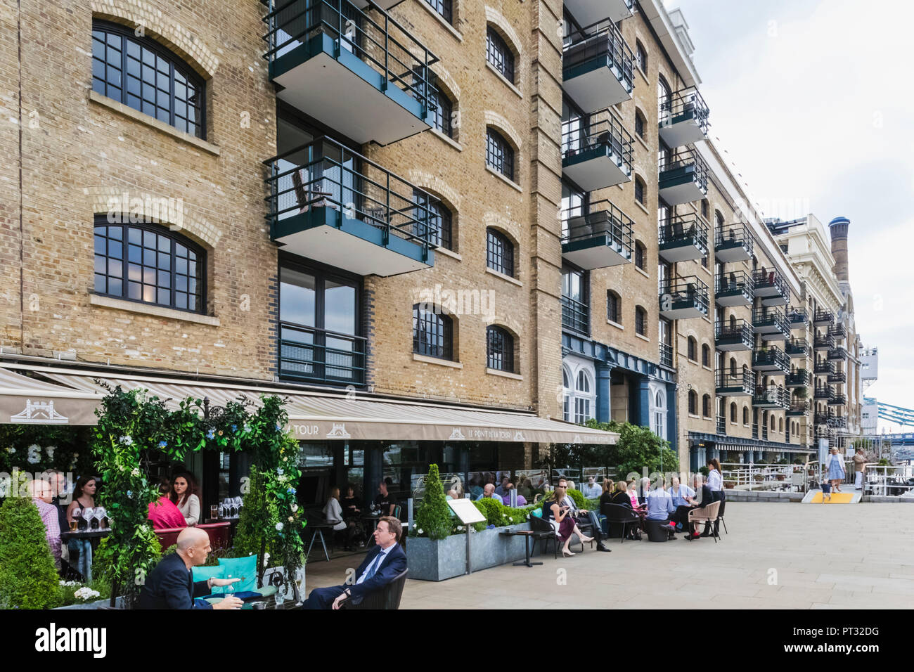 England, London, Southwark, Shad Thames, Riverside Restaurants and ...