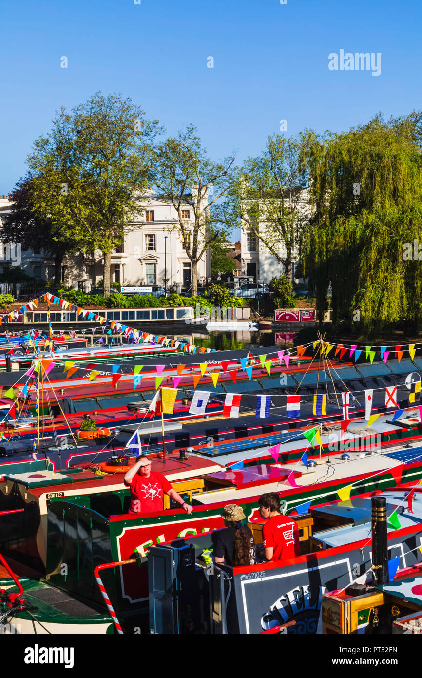 Canal boats hi-res stock photography and images - Alamy