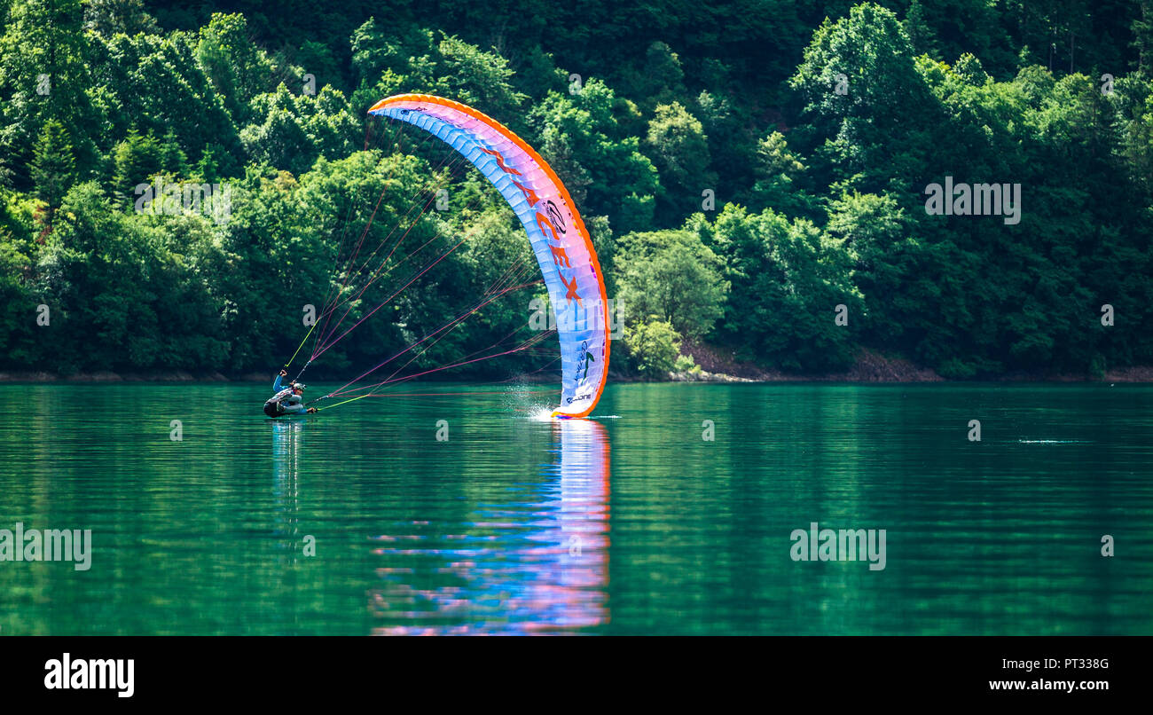 Paragliding Acro Wallpaper