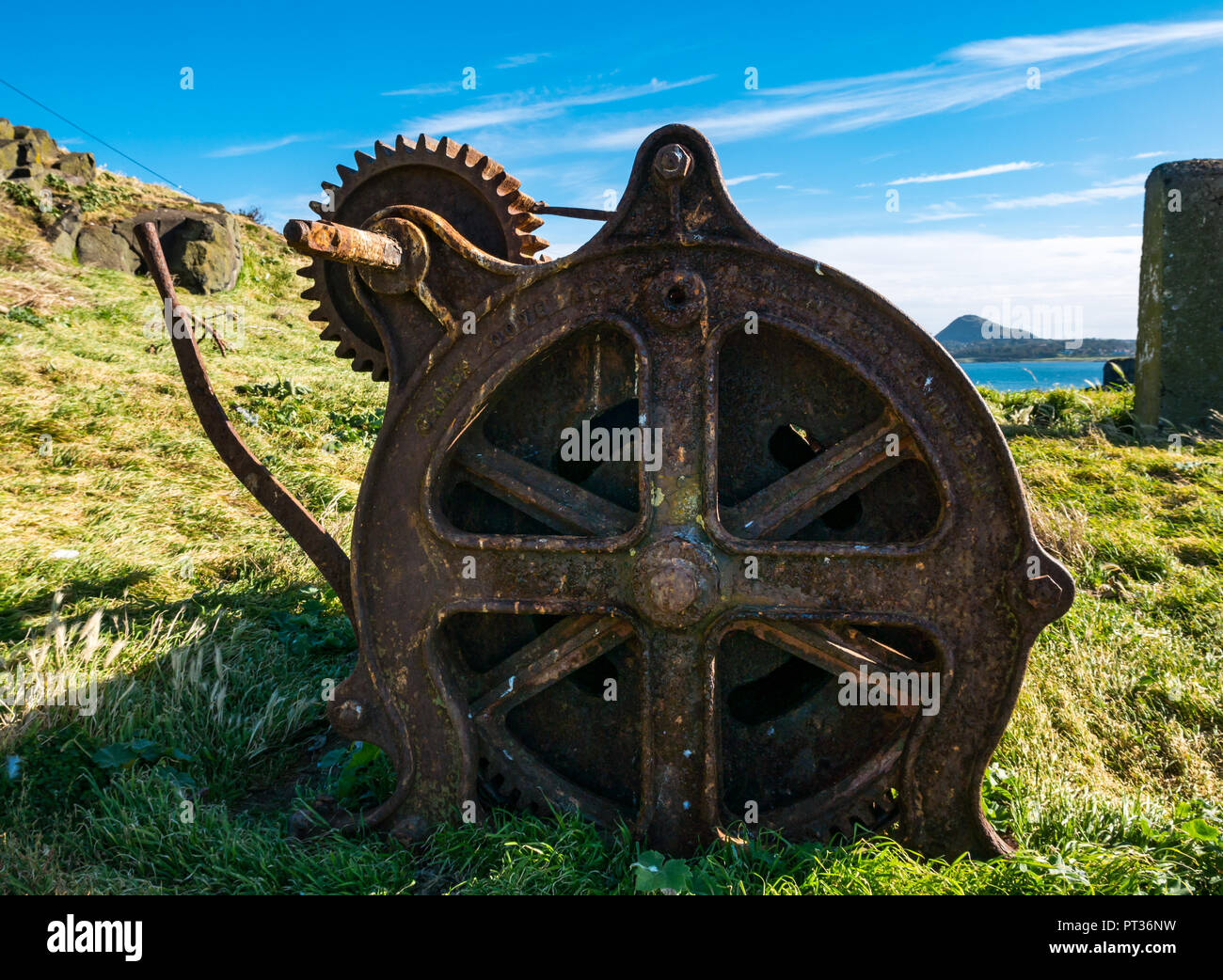 Old rusting winch hi-res stock photography and images - Alamy