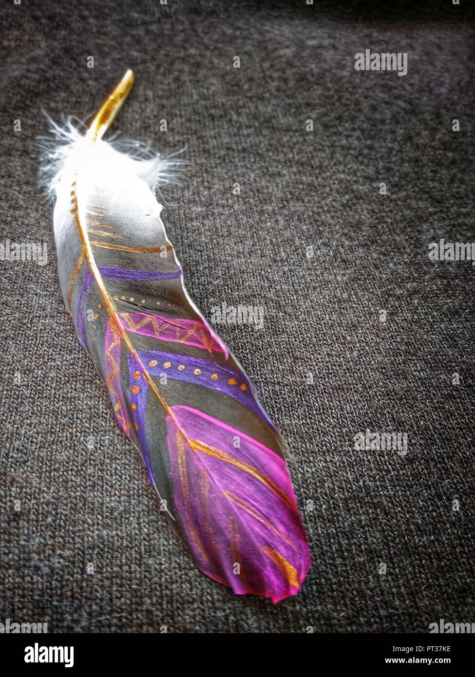 Feather, painted, pattern Stock Photo - Alamy