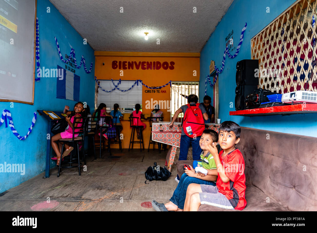 Guatemala school building hi-res stock photography and images - Alamy