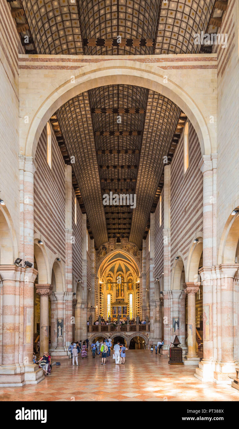 San Zeno Verona Interior High Resolution Stock Photography and Images ...
