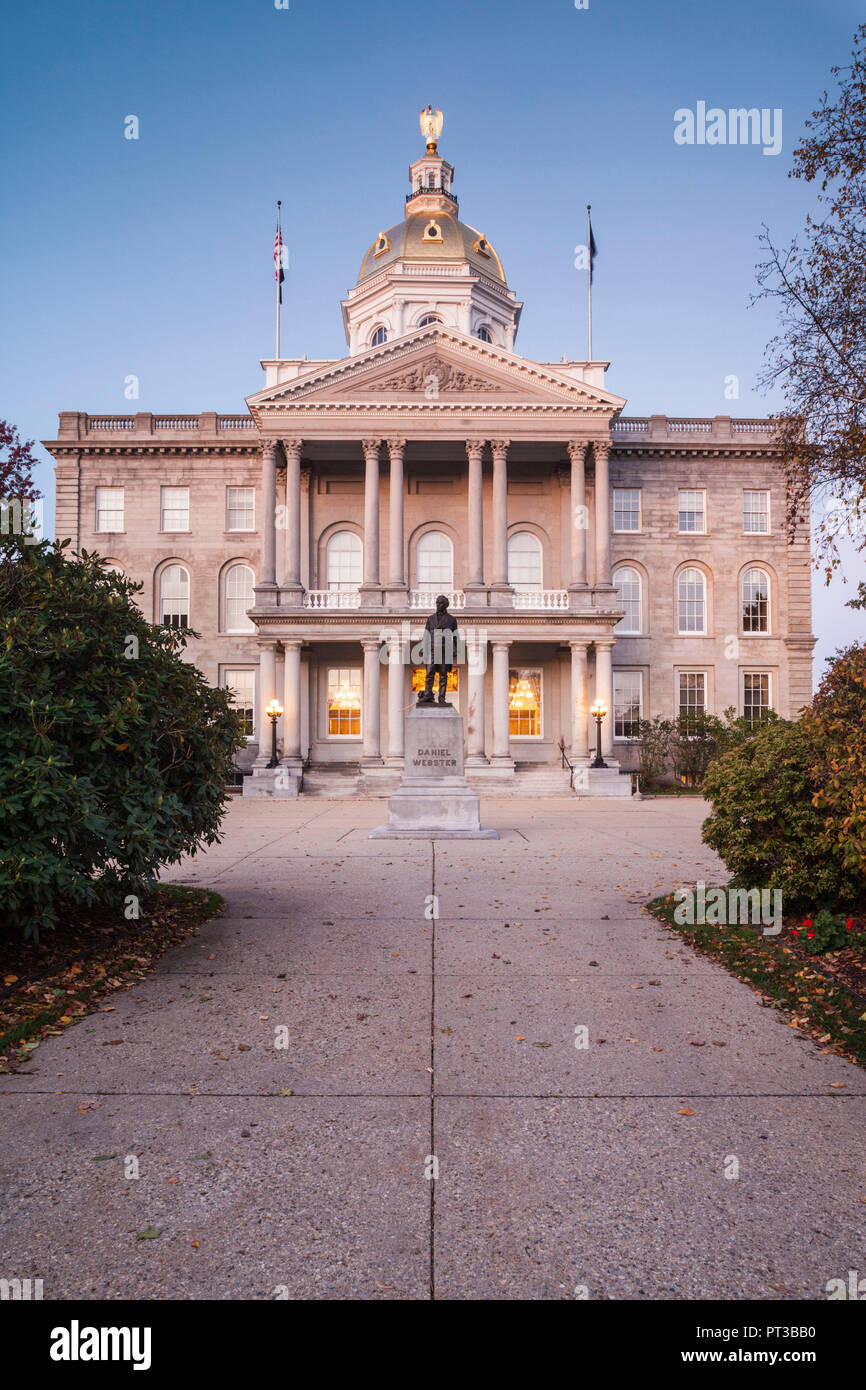 New hampshire state house hi-res stock photography and images - Alamy