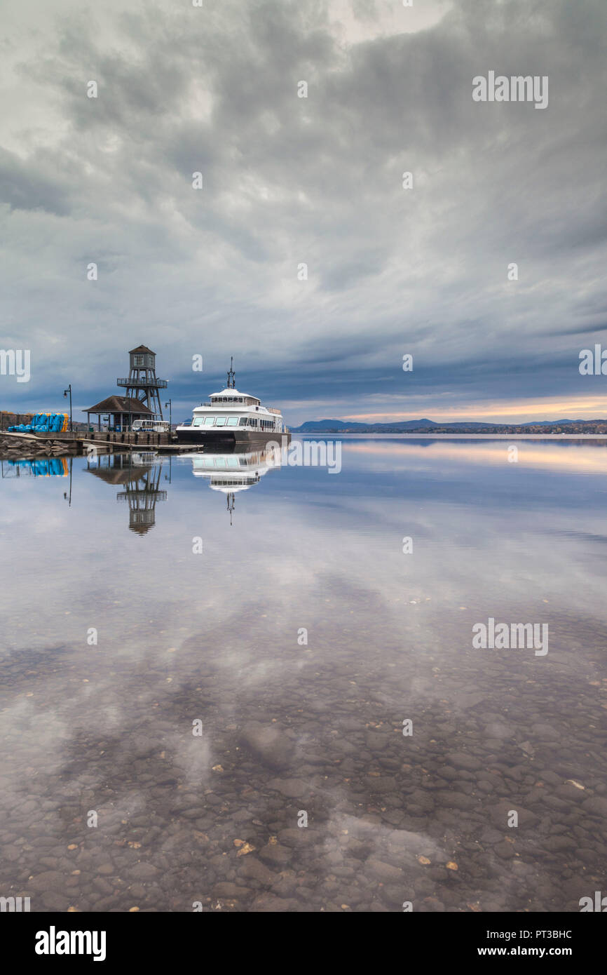 Memphremagog hi-res stock photography and images - Alamy