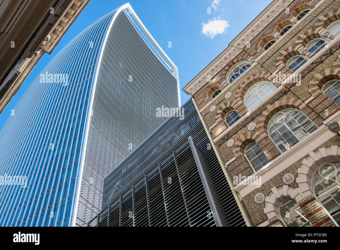 Office tower 20 fenchurch hi-res stock photography and images - Alamy
