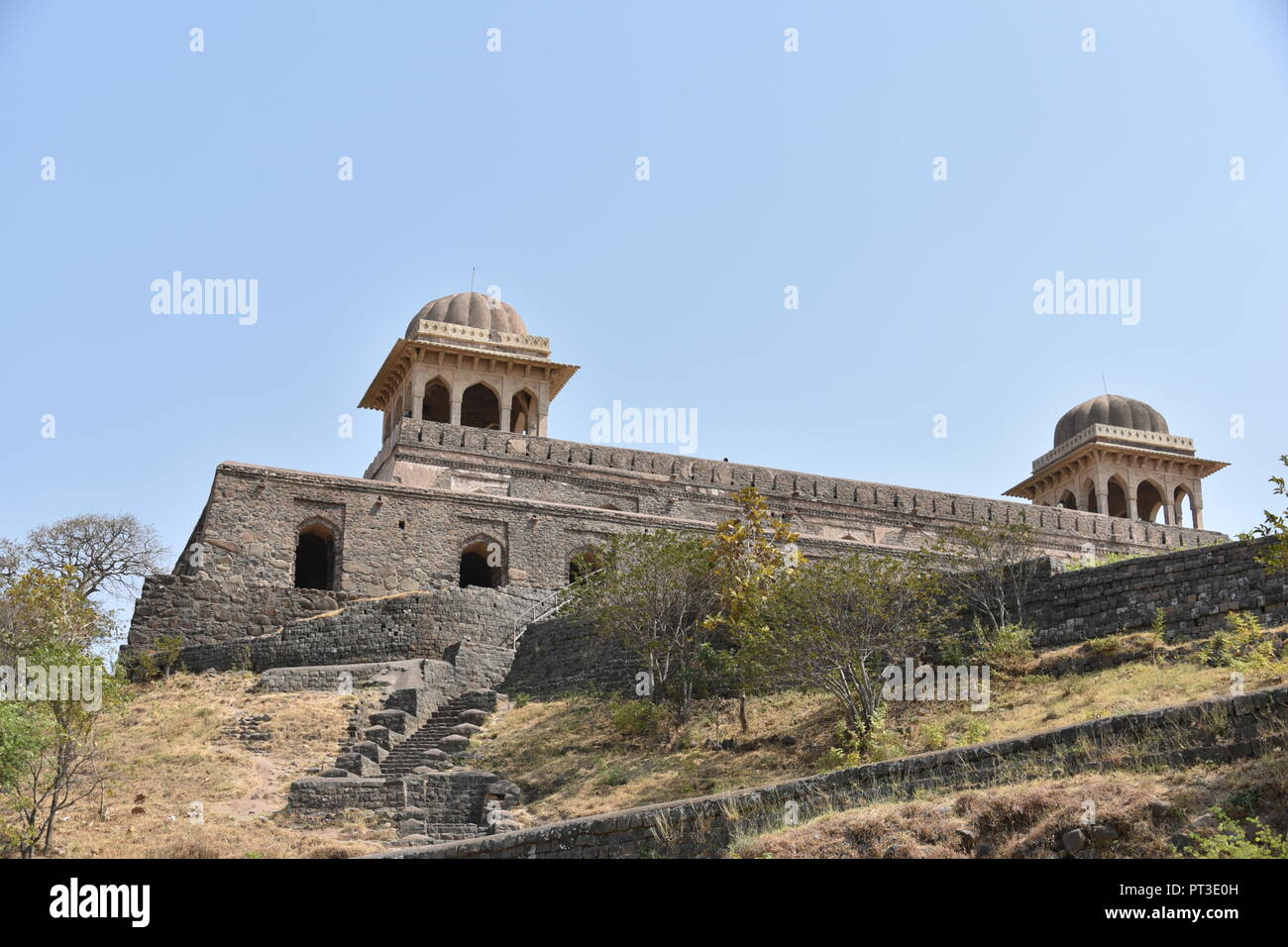 Rani roopmati palace hi-res stock photography and images - Alamy