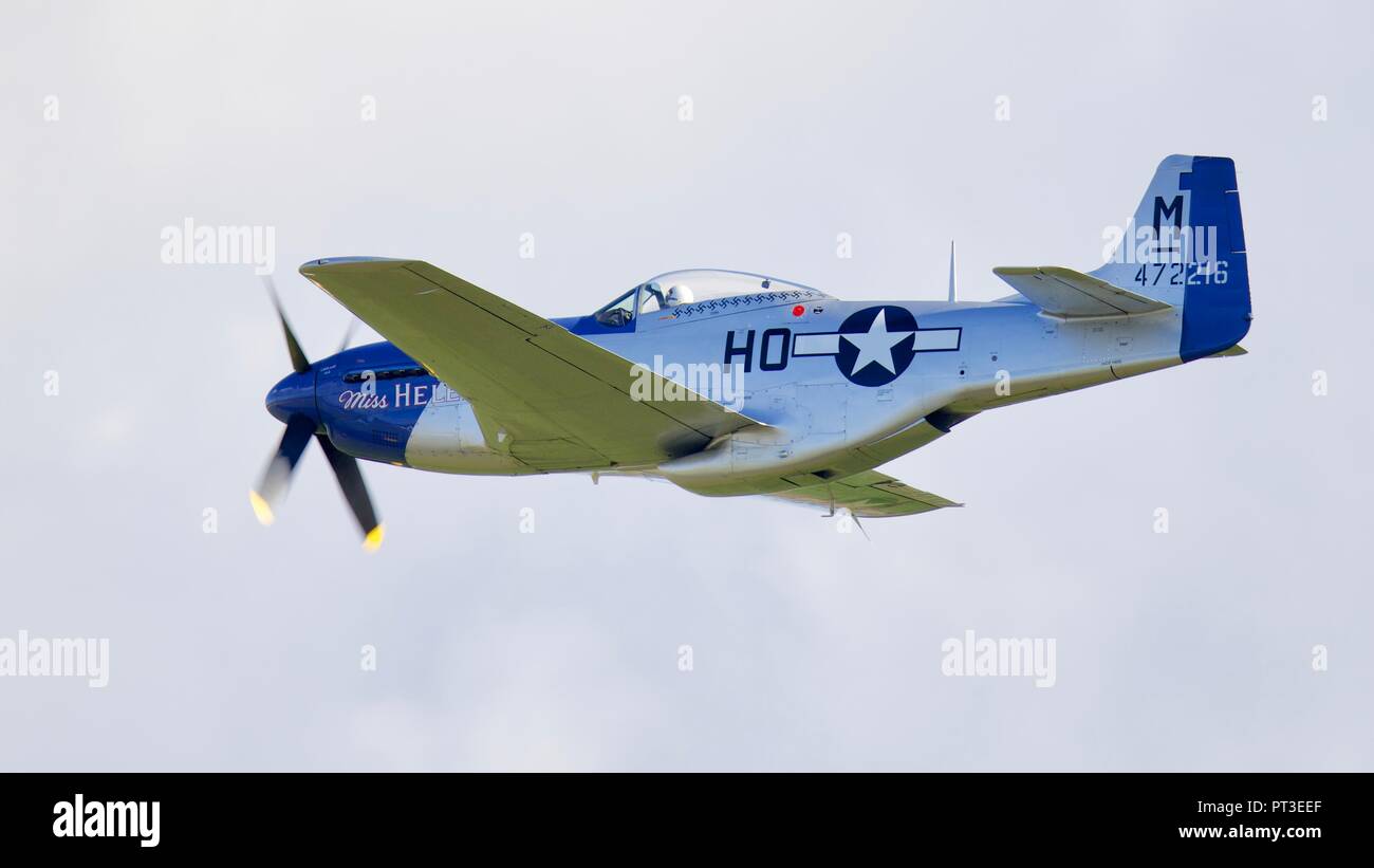 352 fighter group hi-res stock photography and images - Alamy