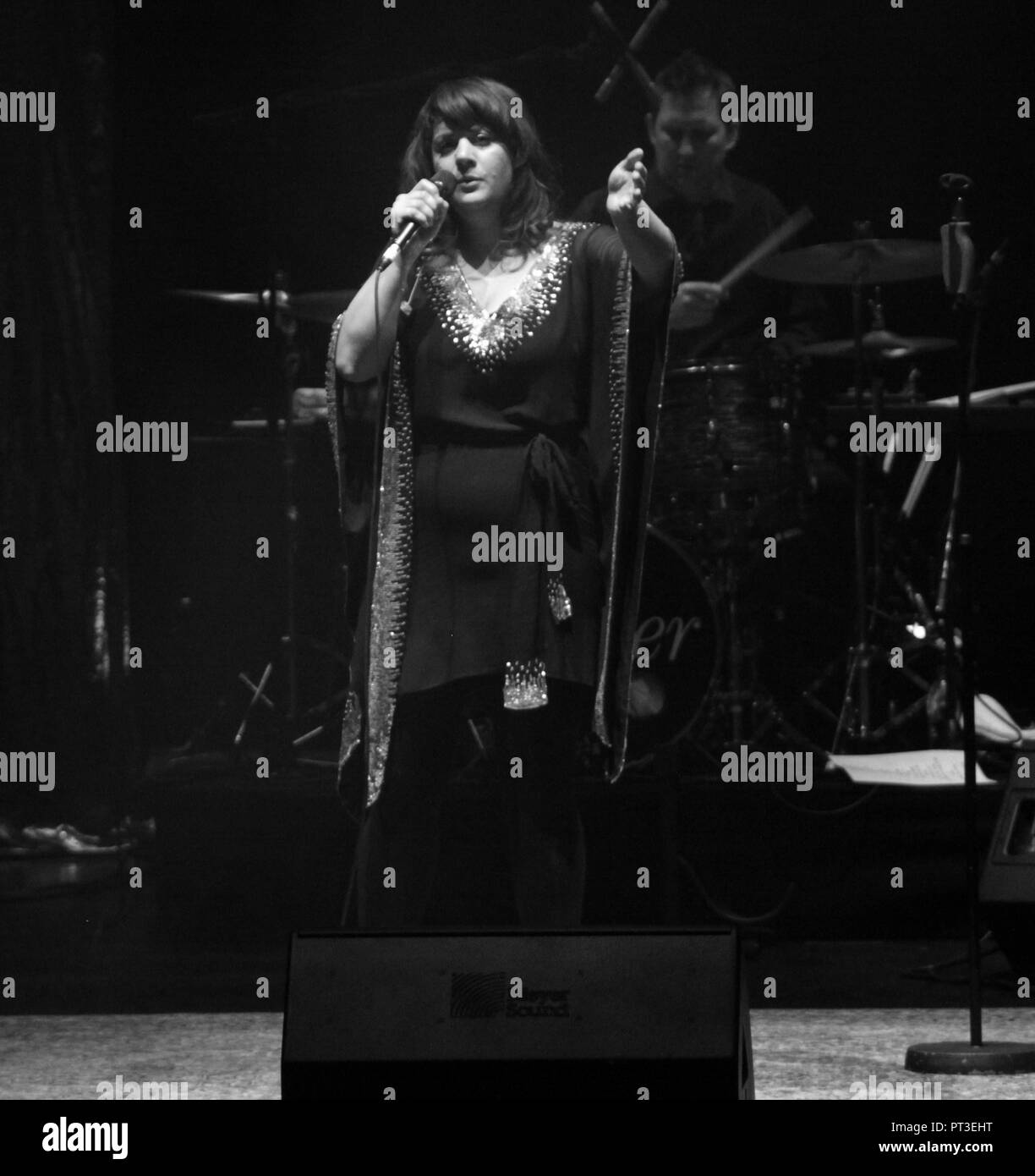 Karen carpenter Black and White Stock Photos & Images - Alamy