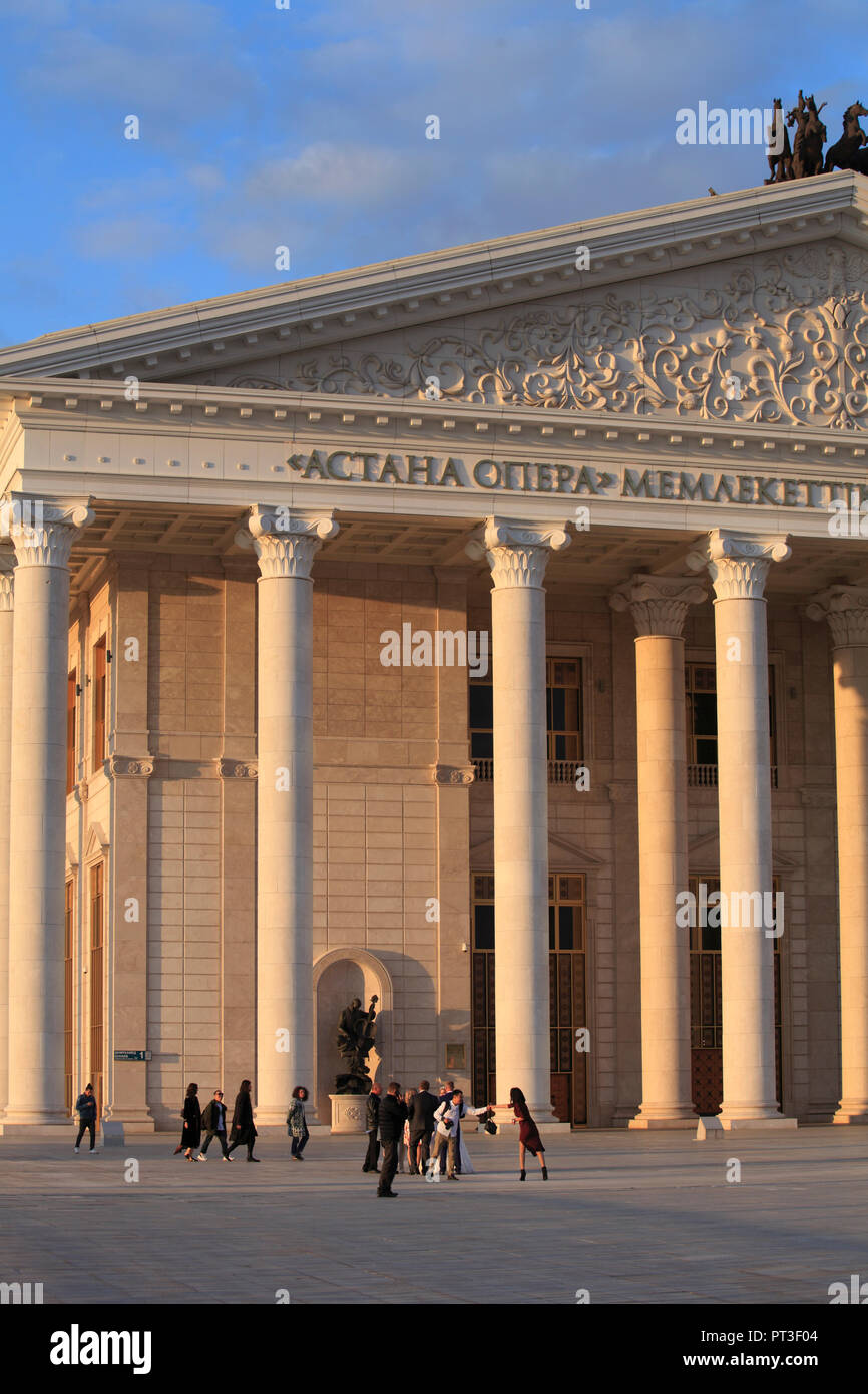 ópera astana hi-res stock photography and images - Alamy