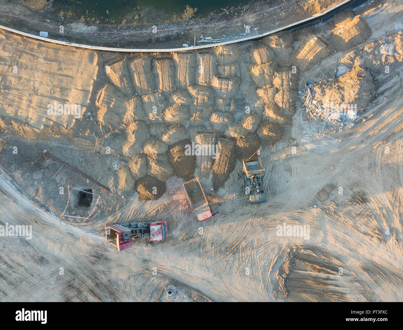 Aerial view empty dump truck hi-res stock photography and images - Alamy