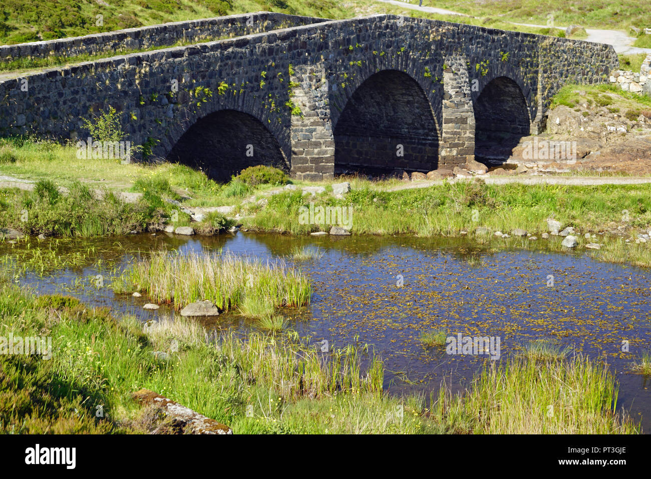 stone bridge in Sligachan Scotland, United Kingdom Stock Photo - Alamy