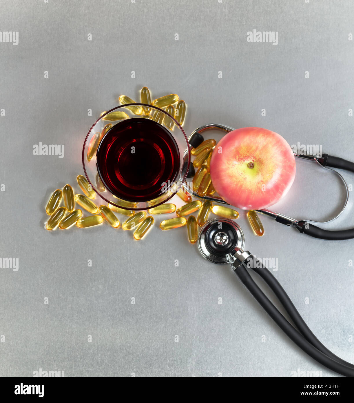 Healthy natural alternative medicine hi-res stock photography and ...