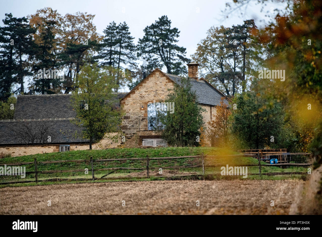 David and Victoria Beckham's lavish £6.15million Cotswold estate near ...