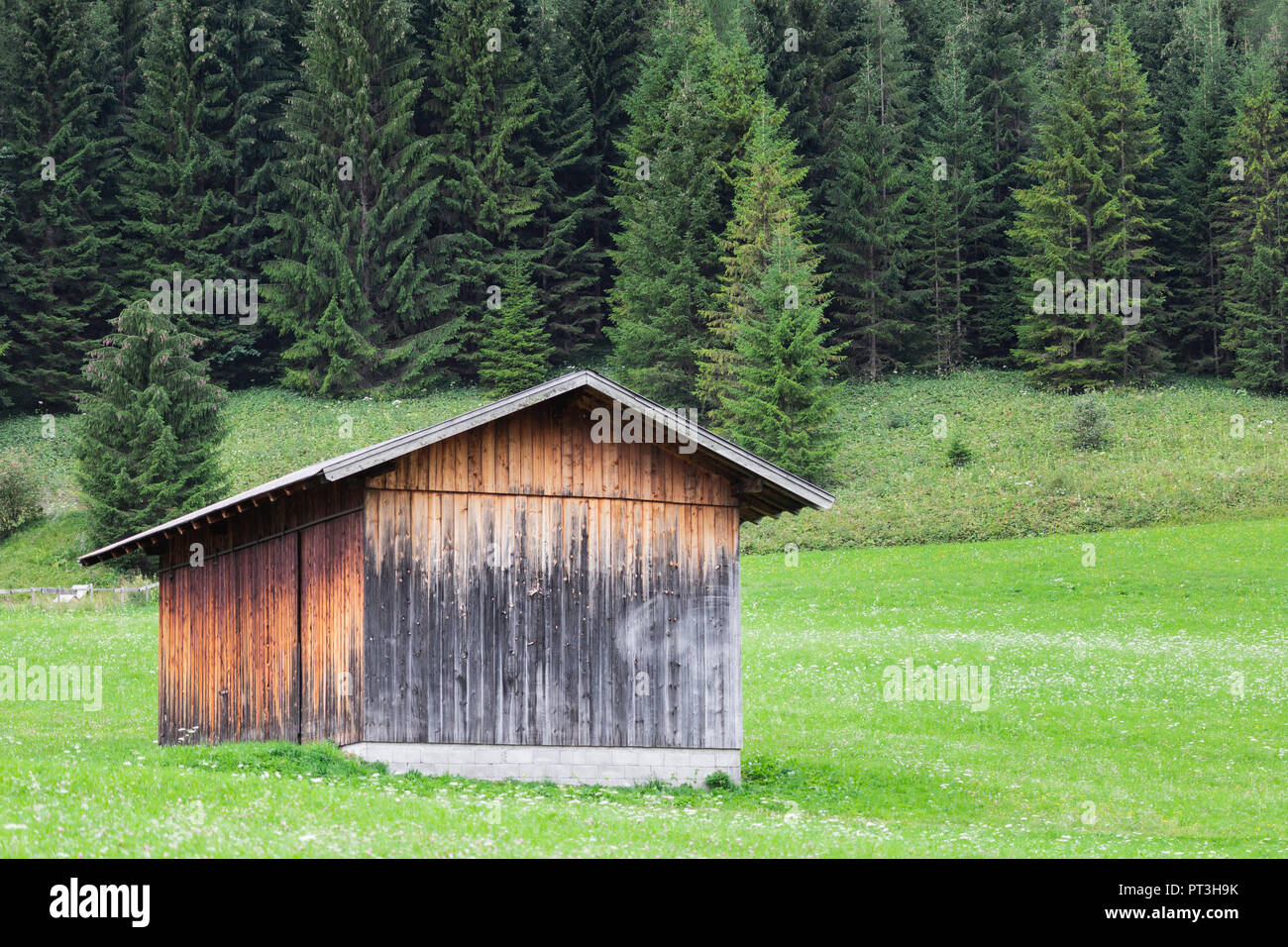 Chalet In The Bavarian Alps Bavaria High Resolution Stock Photography ...