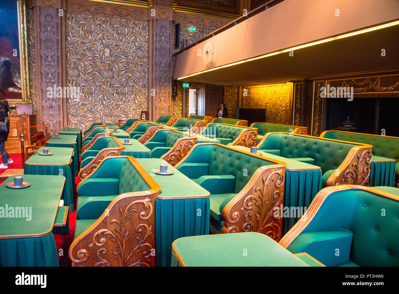 Meeting dutch chamber hi-res stock photography and images - Alamy