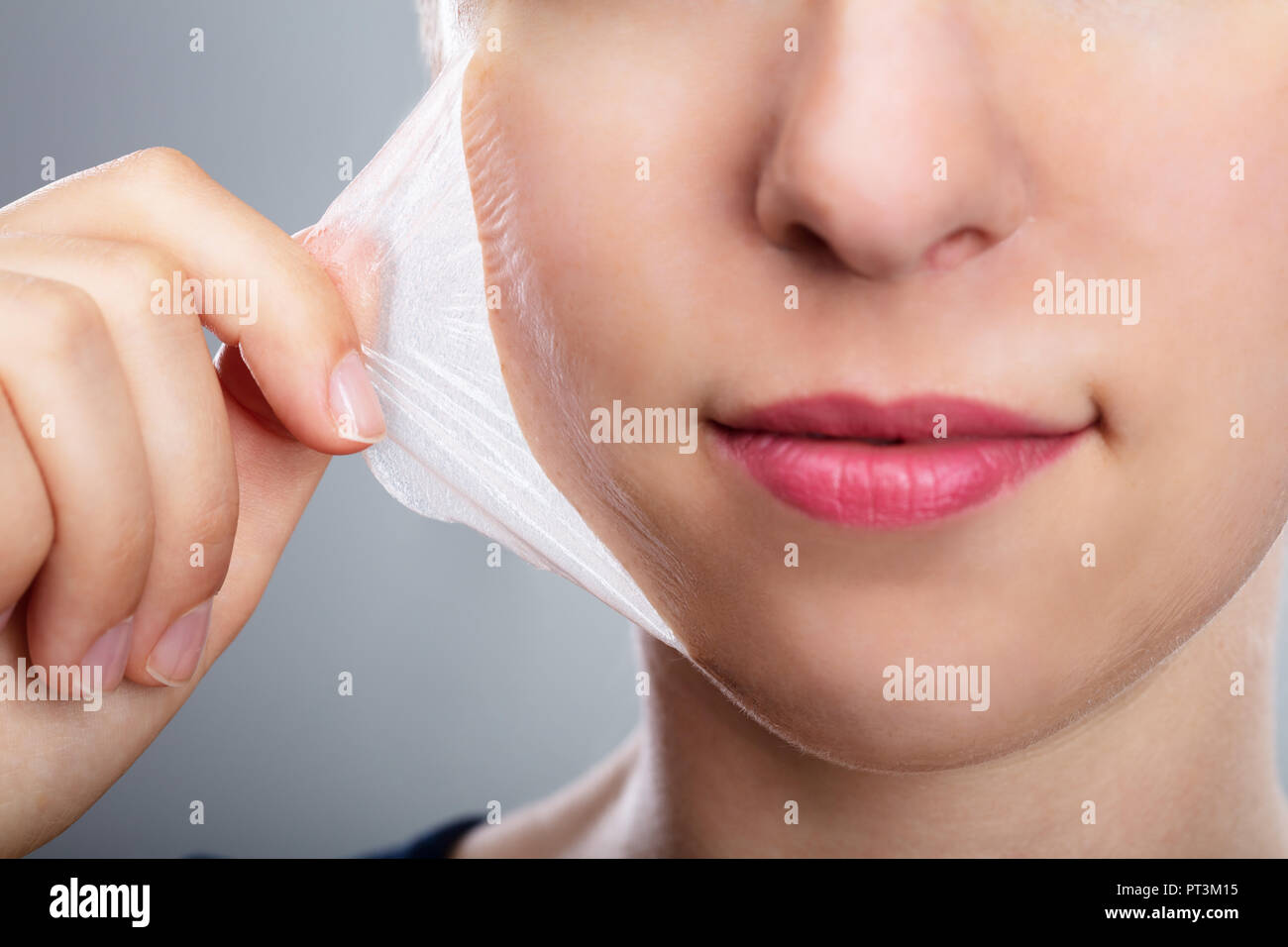 Hand rejuvenation hi-res stock photography and images - Alamy