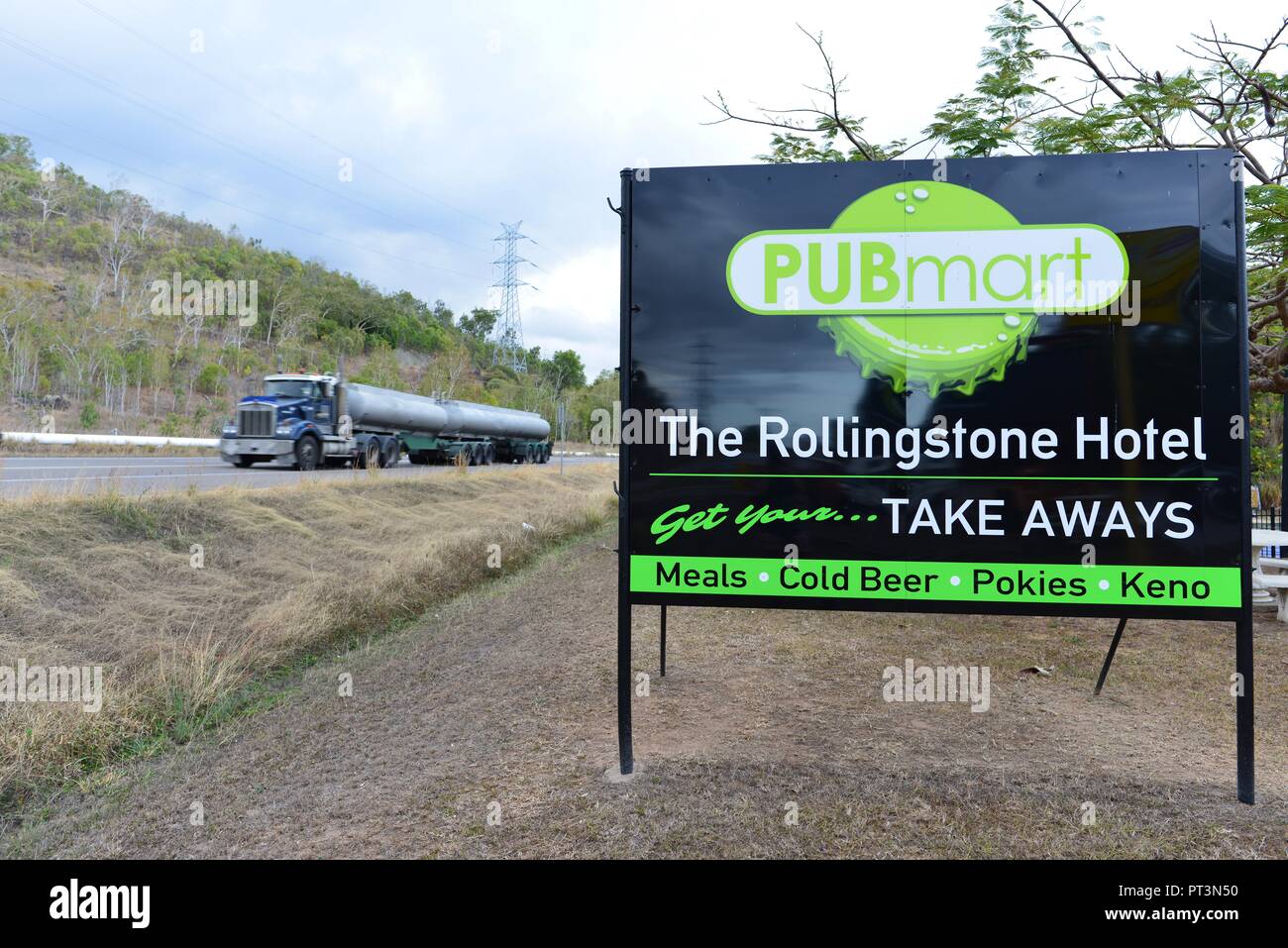 The Rollingstone hotel sign on the Bruce Highway, Rollingstone ...