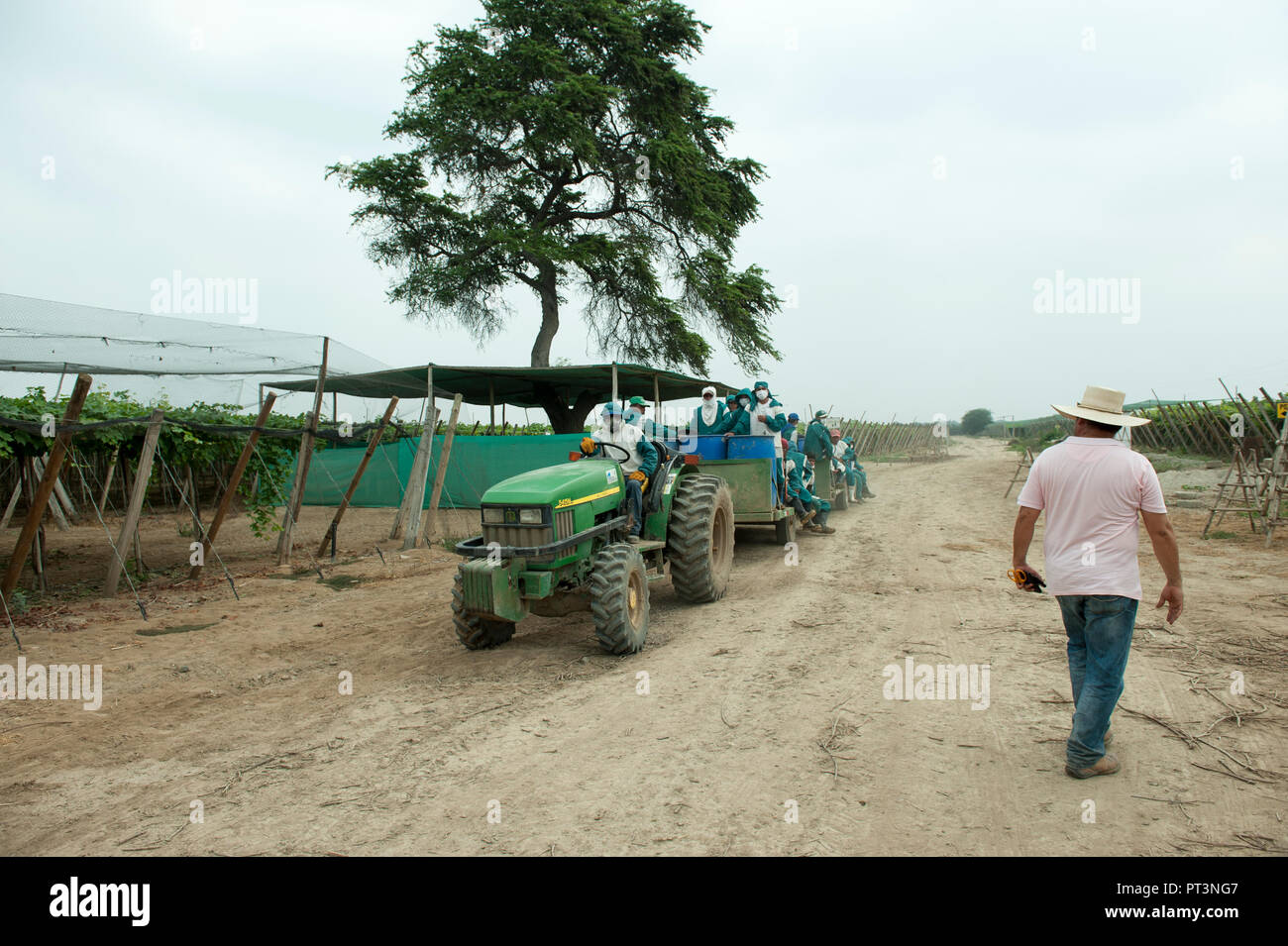 Header tank hi-res stock photography and images - Alamy