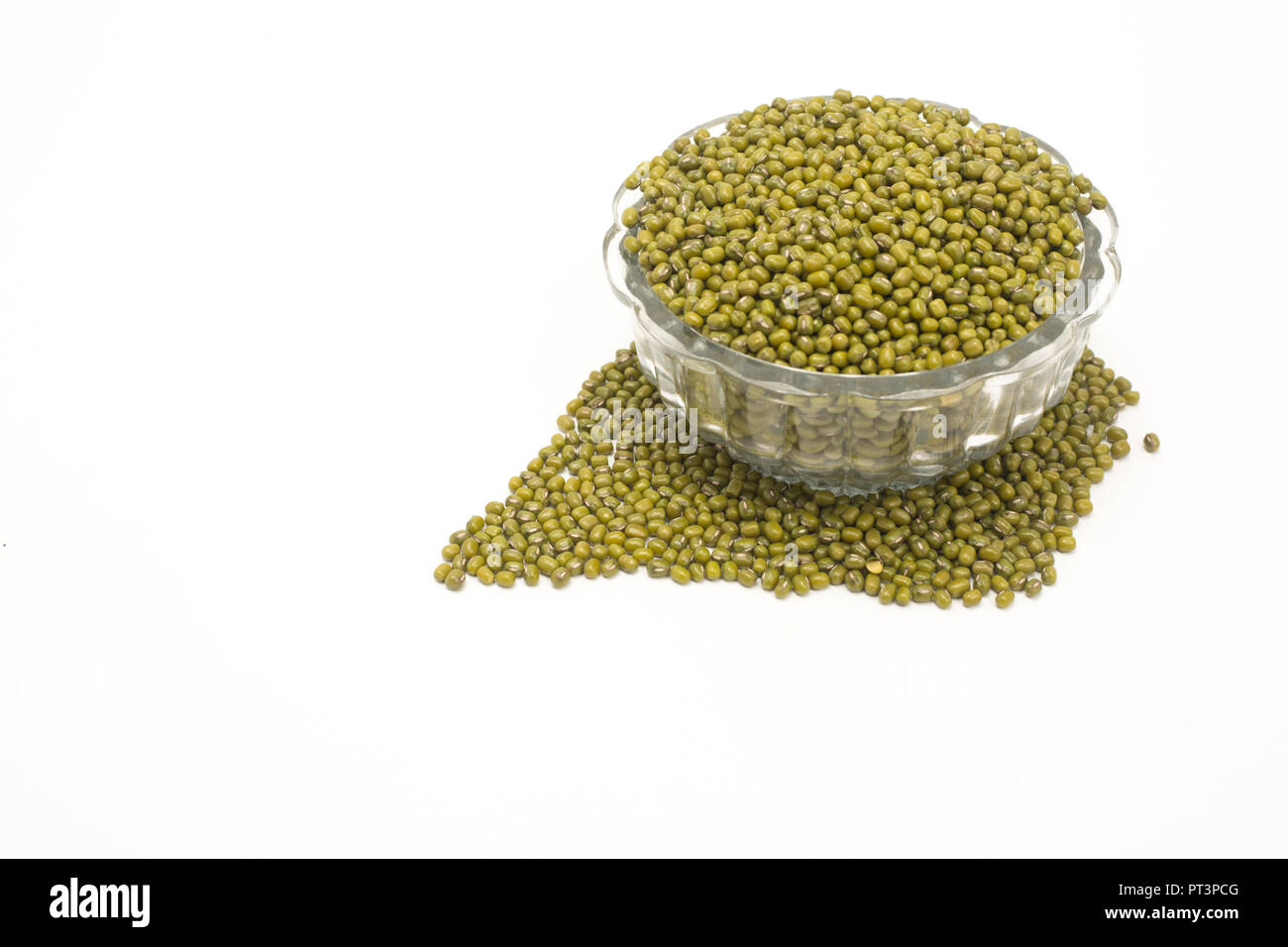 Green mung beans hi-res stock photography and images - Alamy