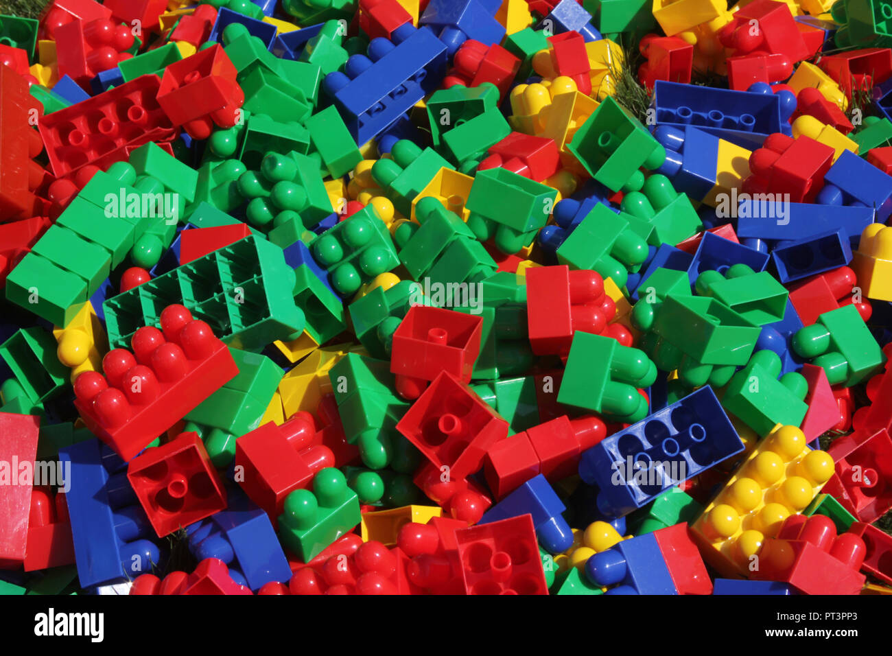 Lego brick colours hi-res stock photography and images - Alamy