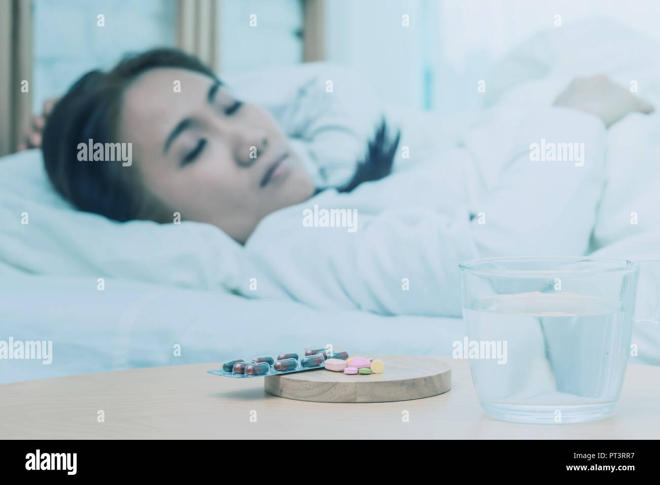 Sick person in hospital bed hi-res stock photography and images - Alamy