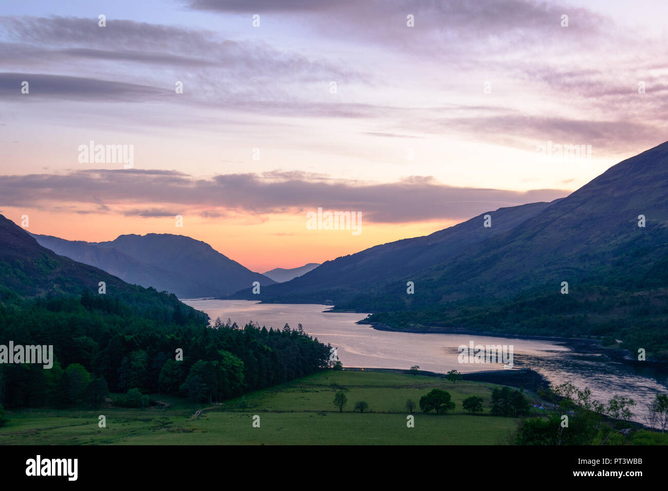 Summer loch leven hi-res stock photography and images - Alamy