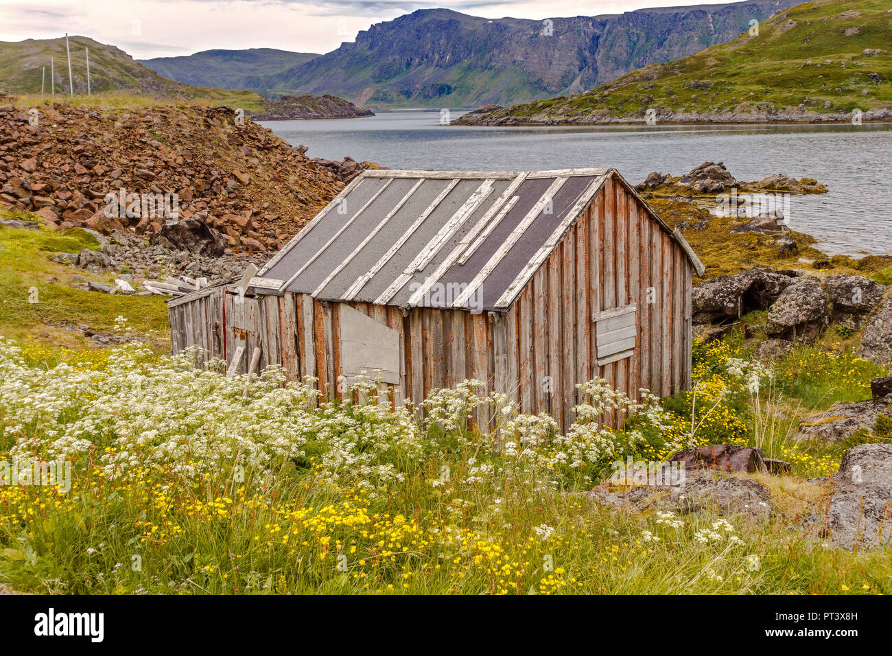 Fishing Hut Skarsvag Village mageroya Island Norway Stock Photo - Alamy