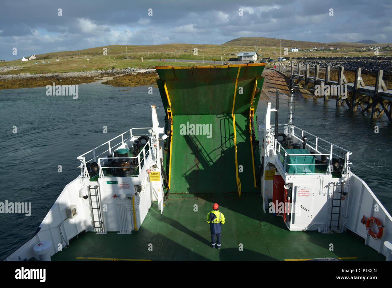North uist boat hi-res stock photography and images - Alamy