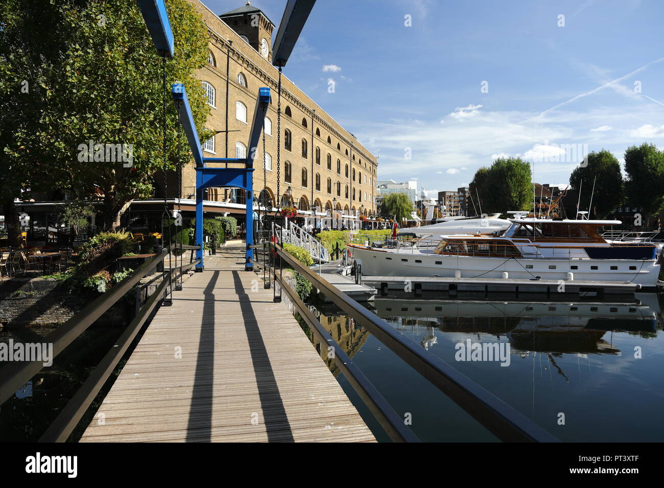 St. Katharine Docks Marina in London, close to Tower Bridge Stock Photo ...