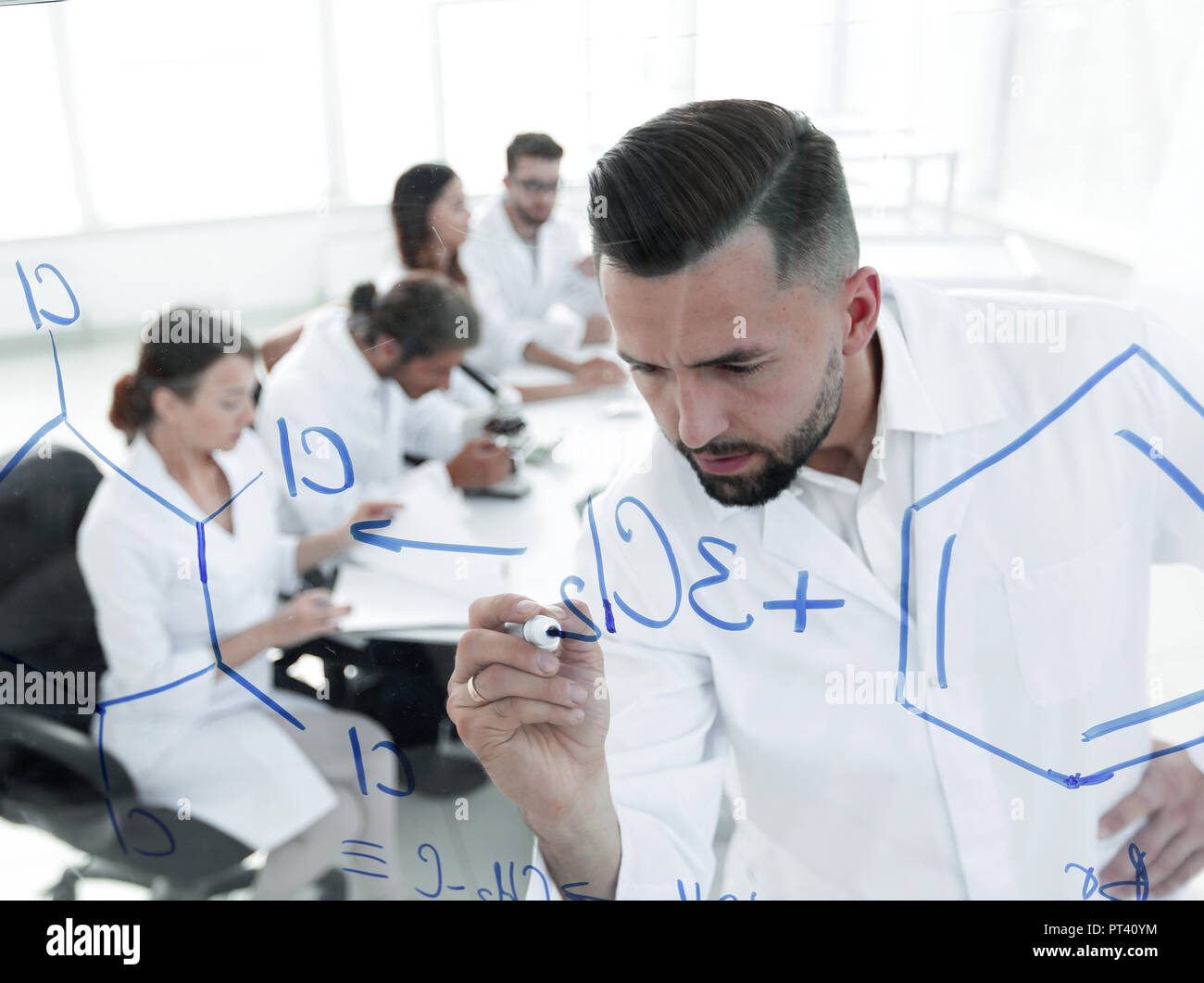 Scientist virtual chemical formula hi-res stock photography and images - Alamy