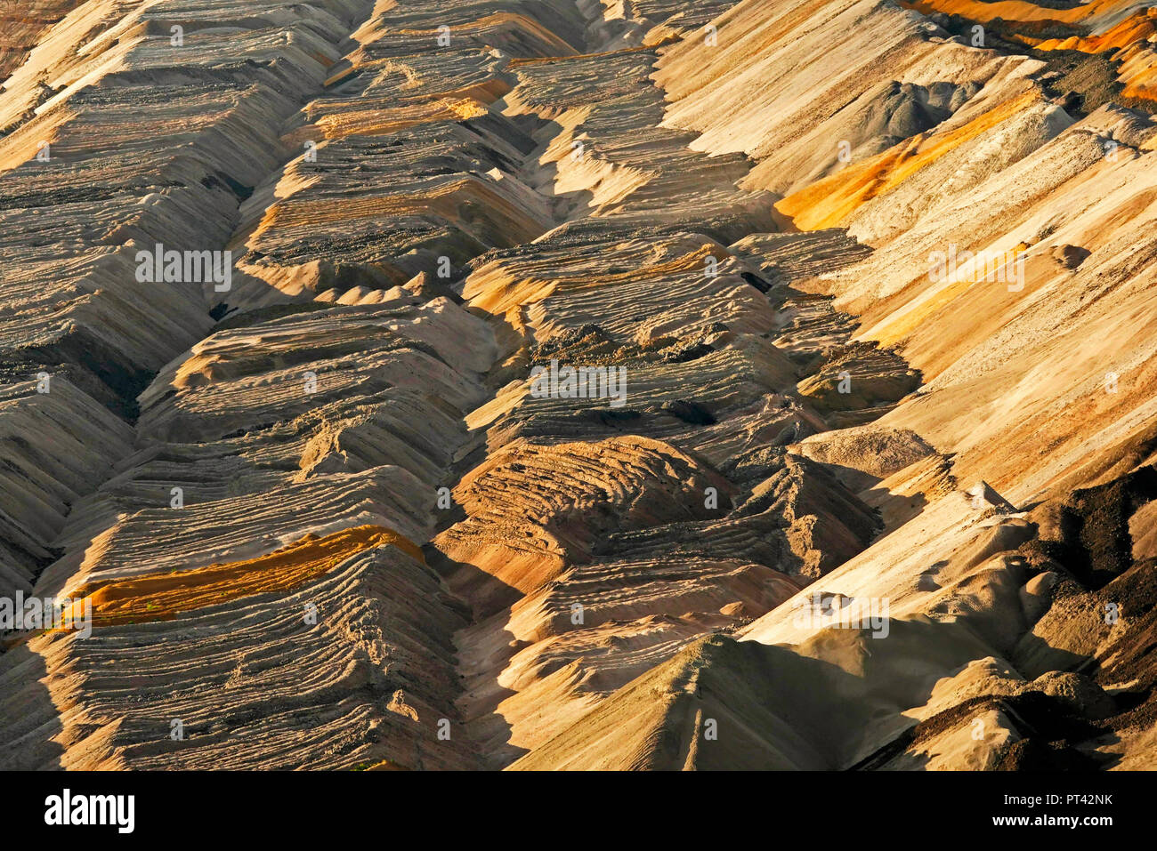 Soil layer hi-res stock photography and images - Alamy