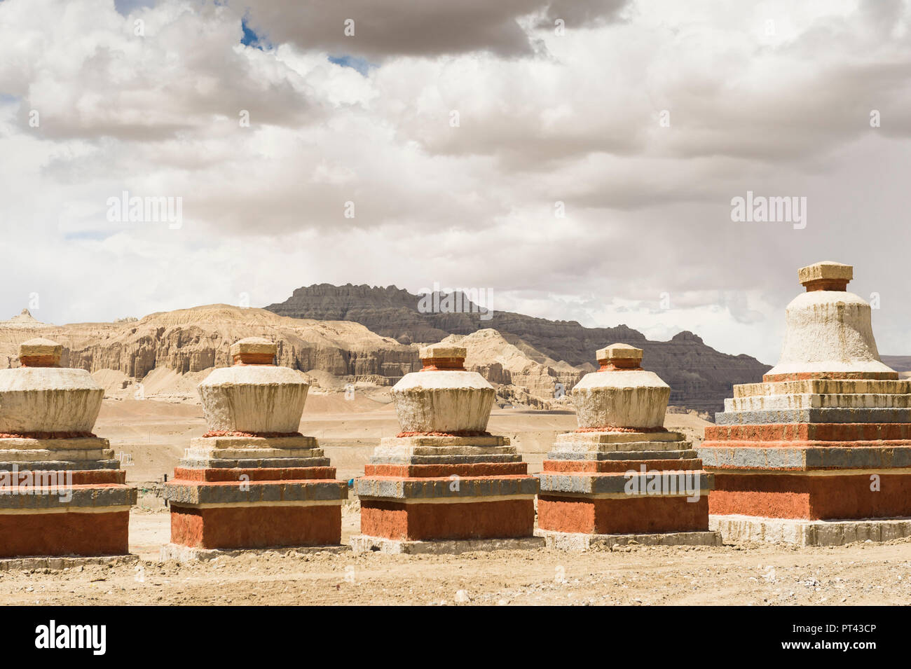 Tholing Monastery in Tibet Stock Photo - Alamy