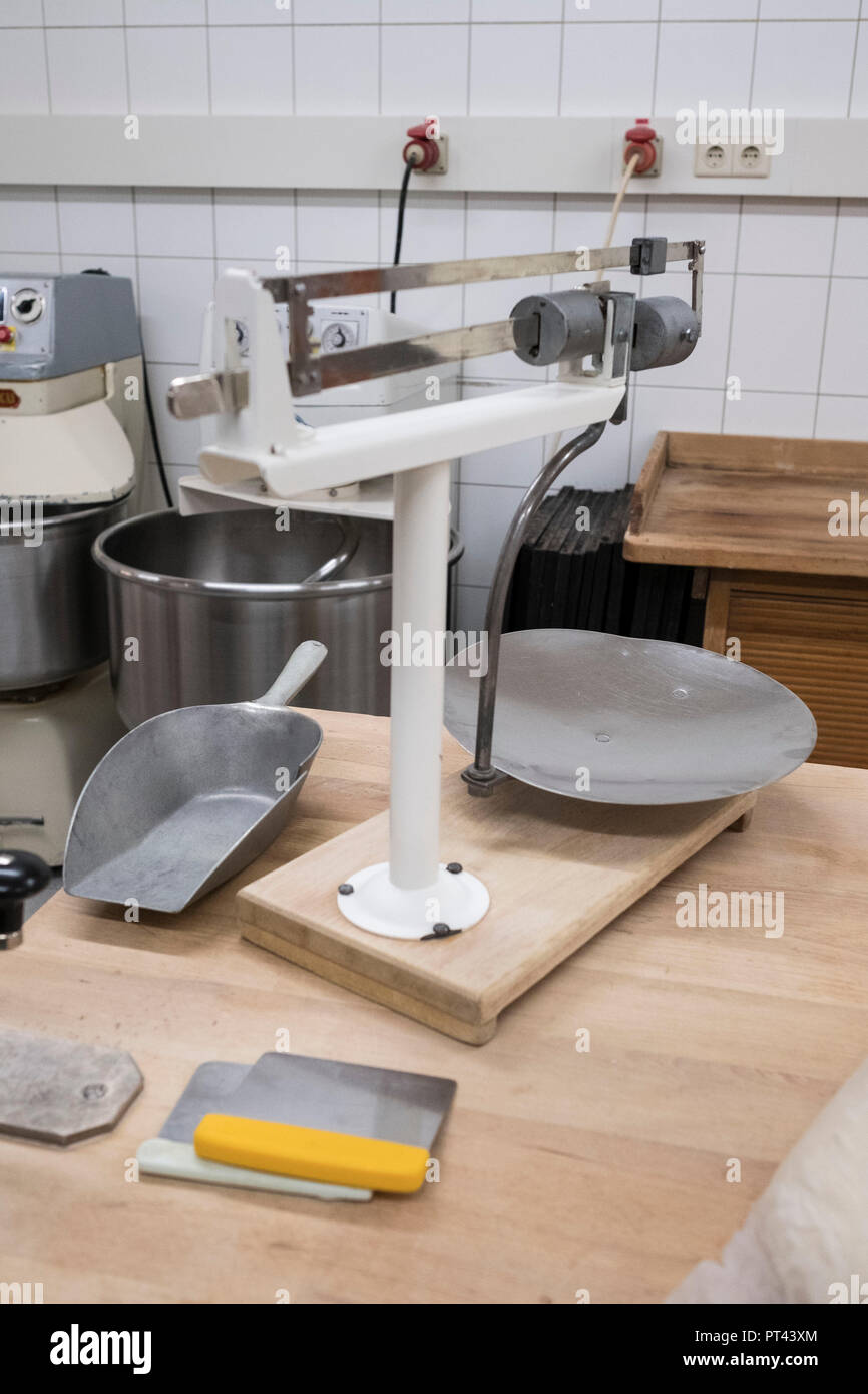 Bakery scales hi-res stock photography and images - Alamy