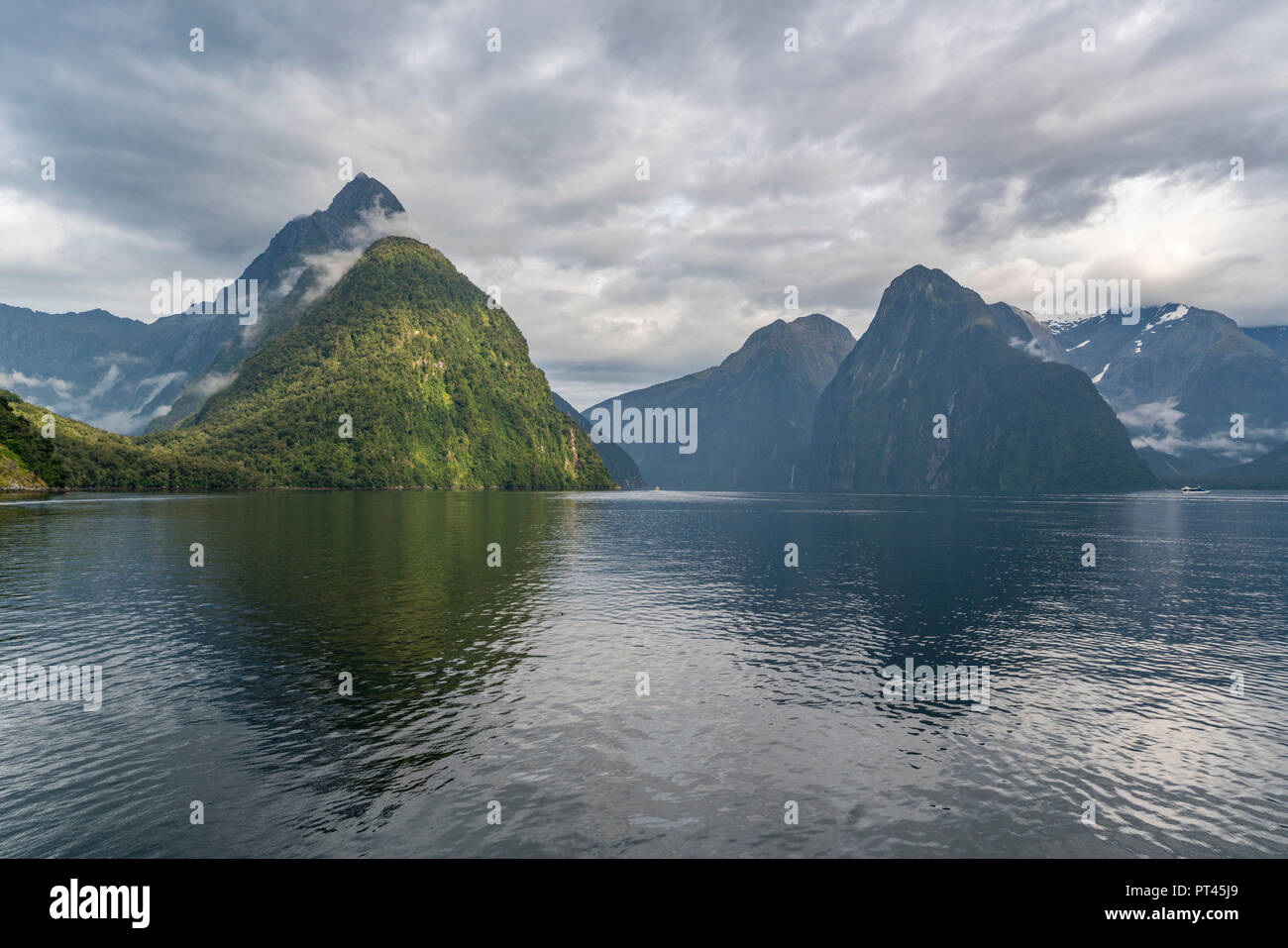 Milford Sound on a cloudy summer day, Fiordland NP, Southland district ...