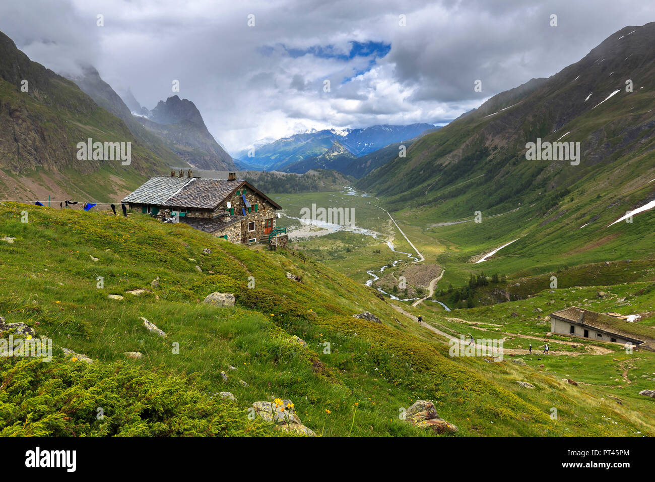 Elisabetta hut with view on veny valley hi-res stock photography and ...