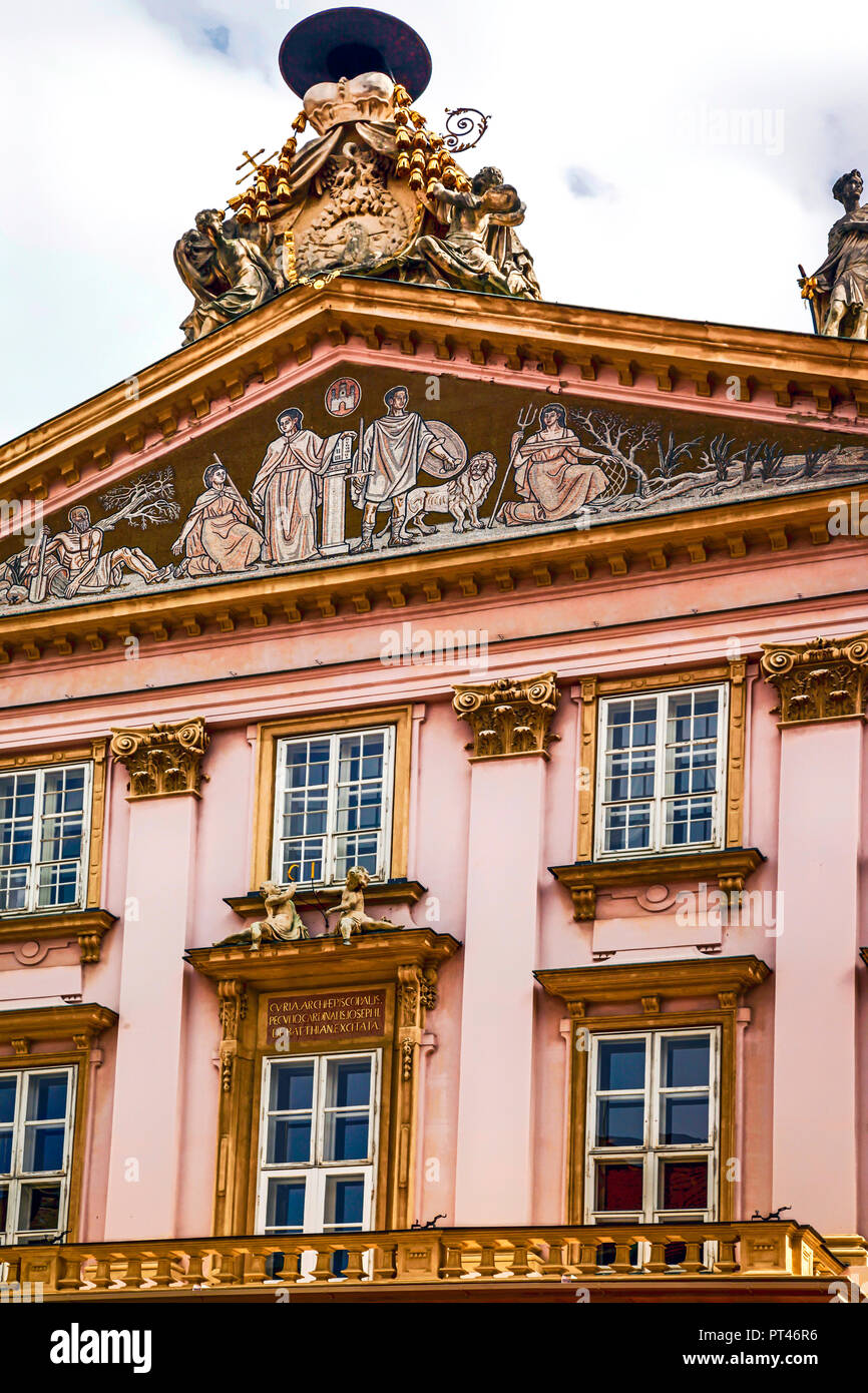 Primatial palace hi-res stock photography and images - Alamy