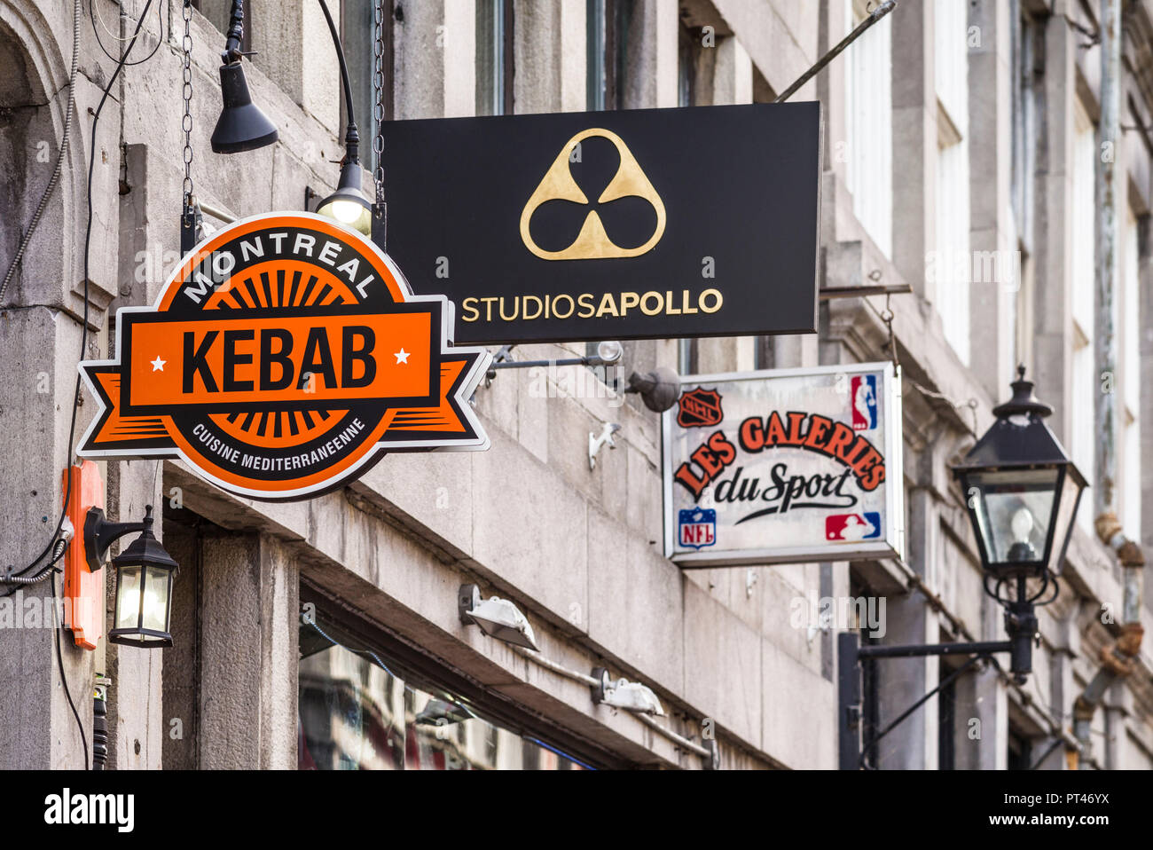 French signs quebec hi-res stock photography and images - Alamy