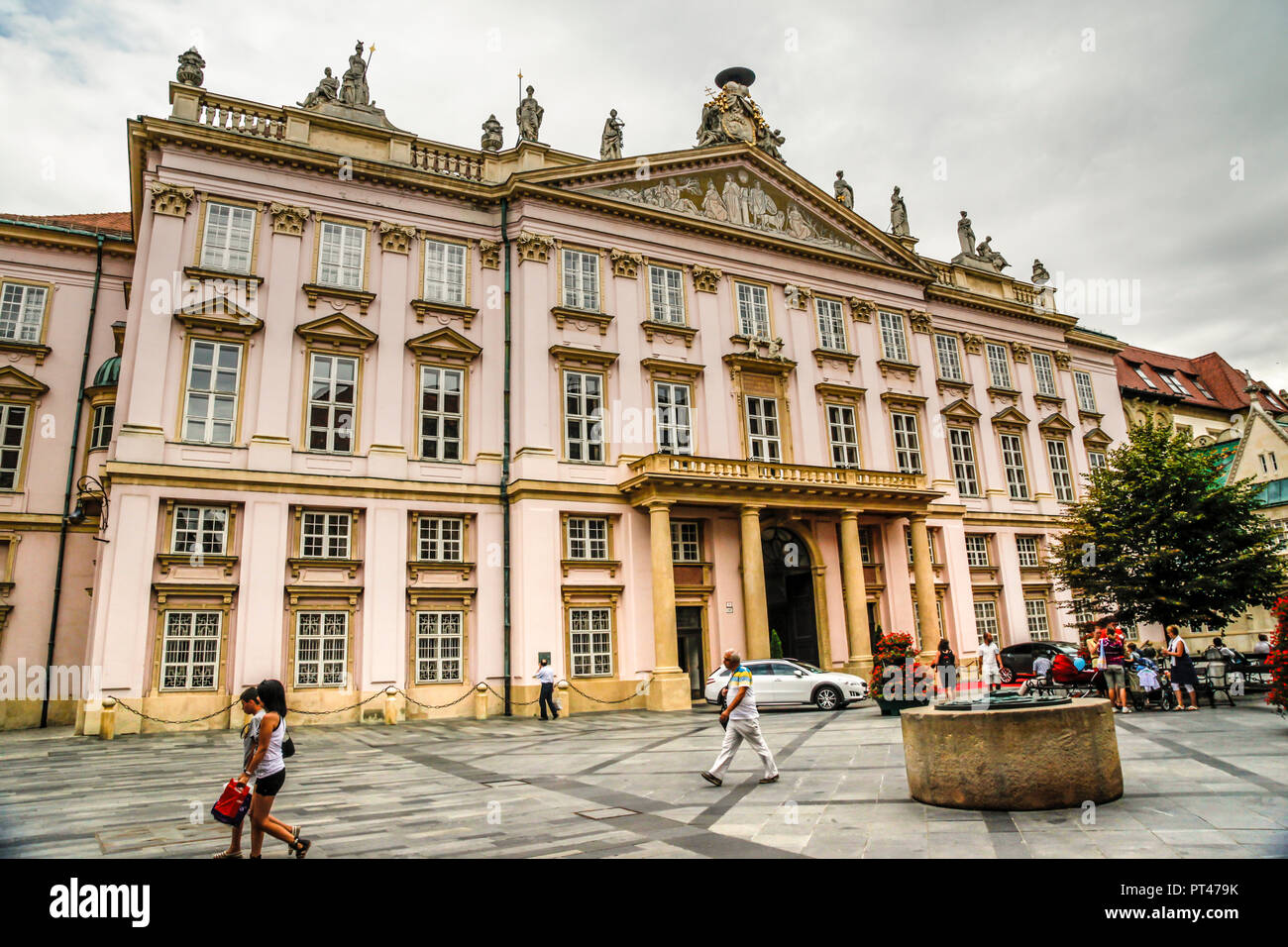 Primatial palace bratislava hi-res stock photography and images - Alamy