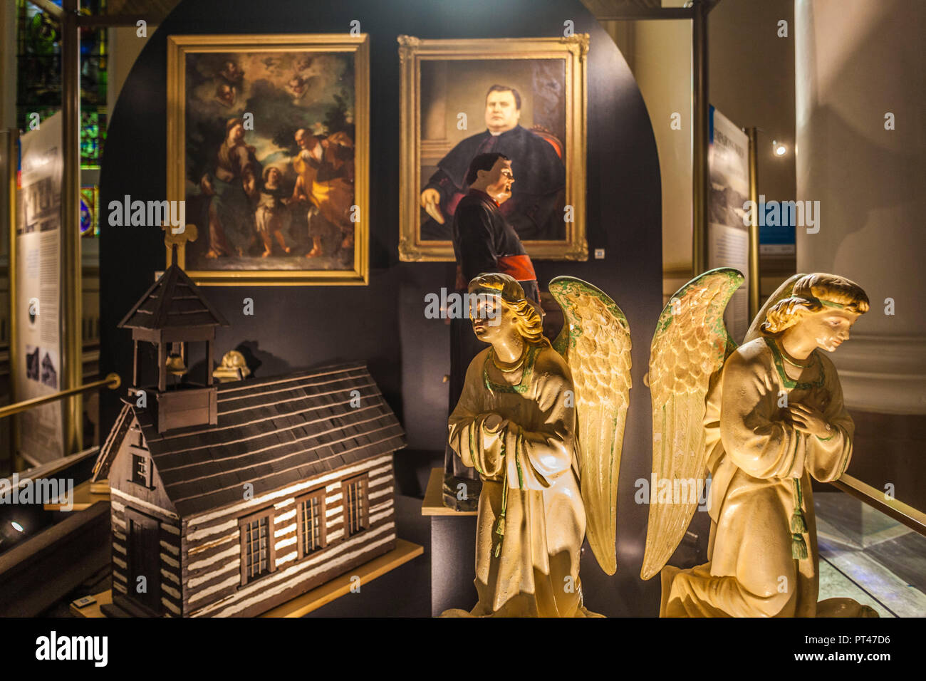 Statue of priest antoine labelle and angels hi-res stock photography ...