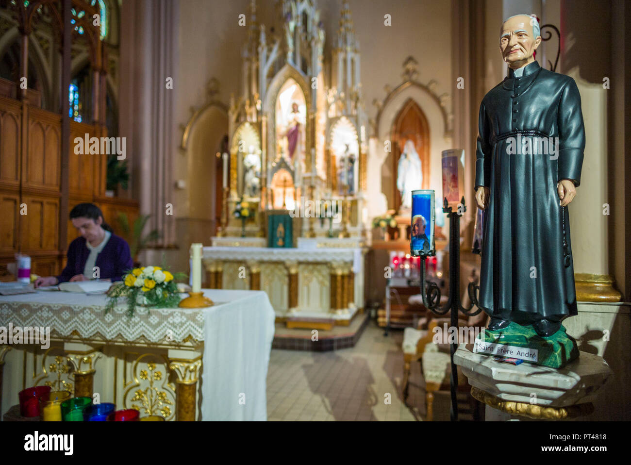 Statue of saint brother andre hi-res stock photography and images - Alamy