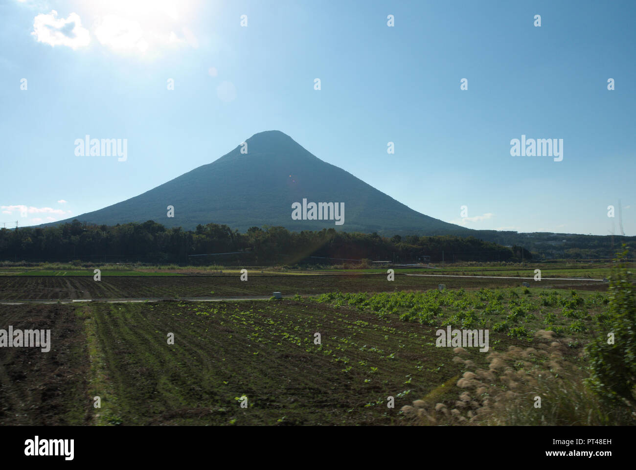 Kaimon dake hi-res stock photography and images - Alamy