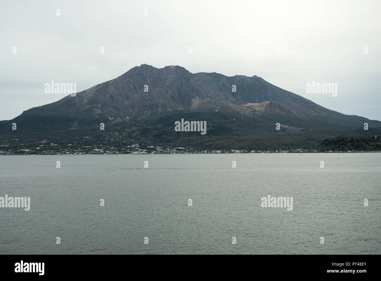 The Most Active Volcano in Japan - Sakurajima, Kagoshima Prefecture ...