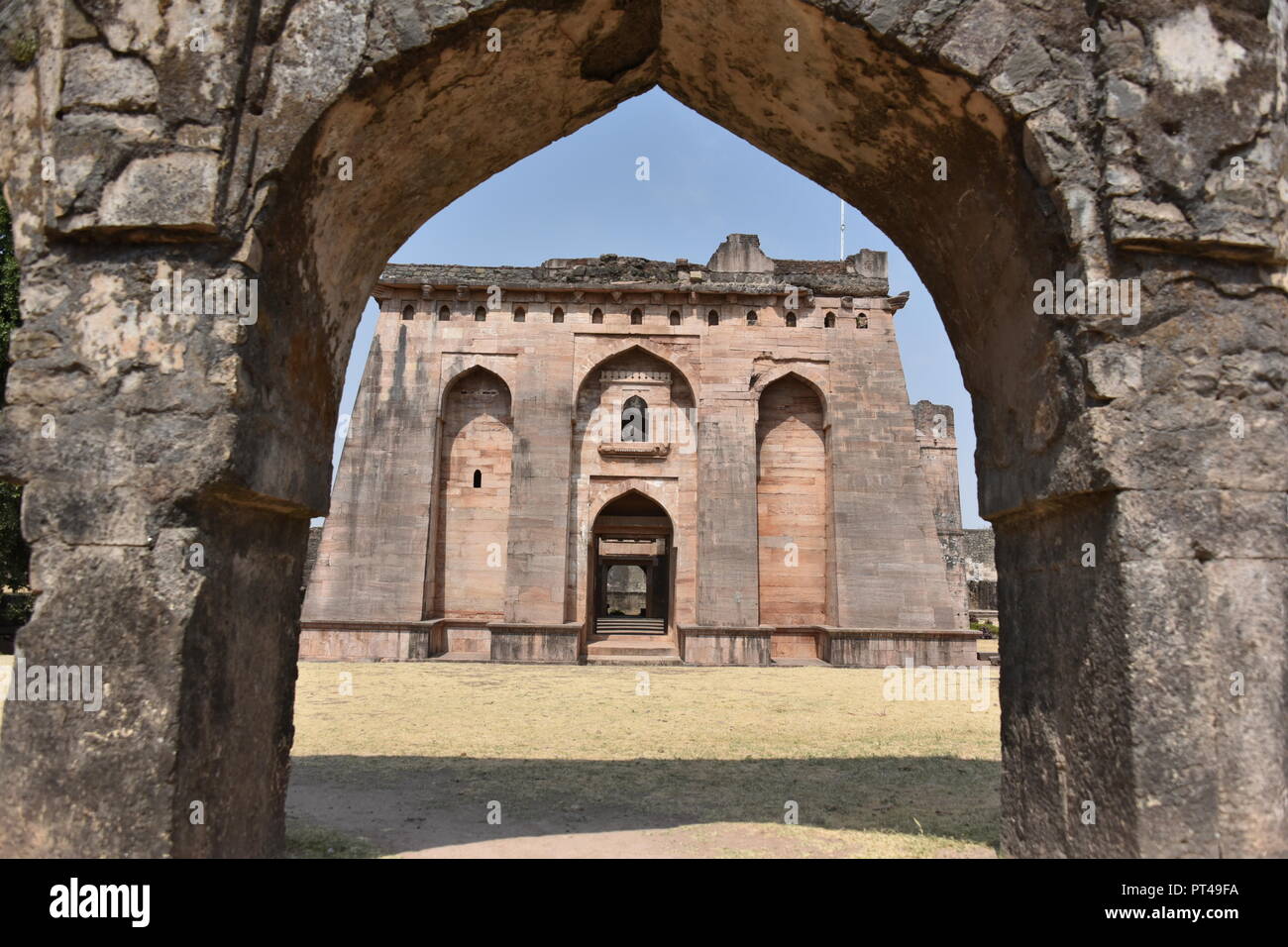 Hindola Mahal ,Mandu, Madhya Pradesh, India Stock Photo - Alamy