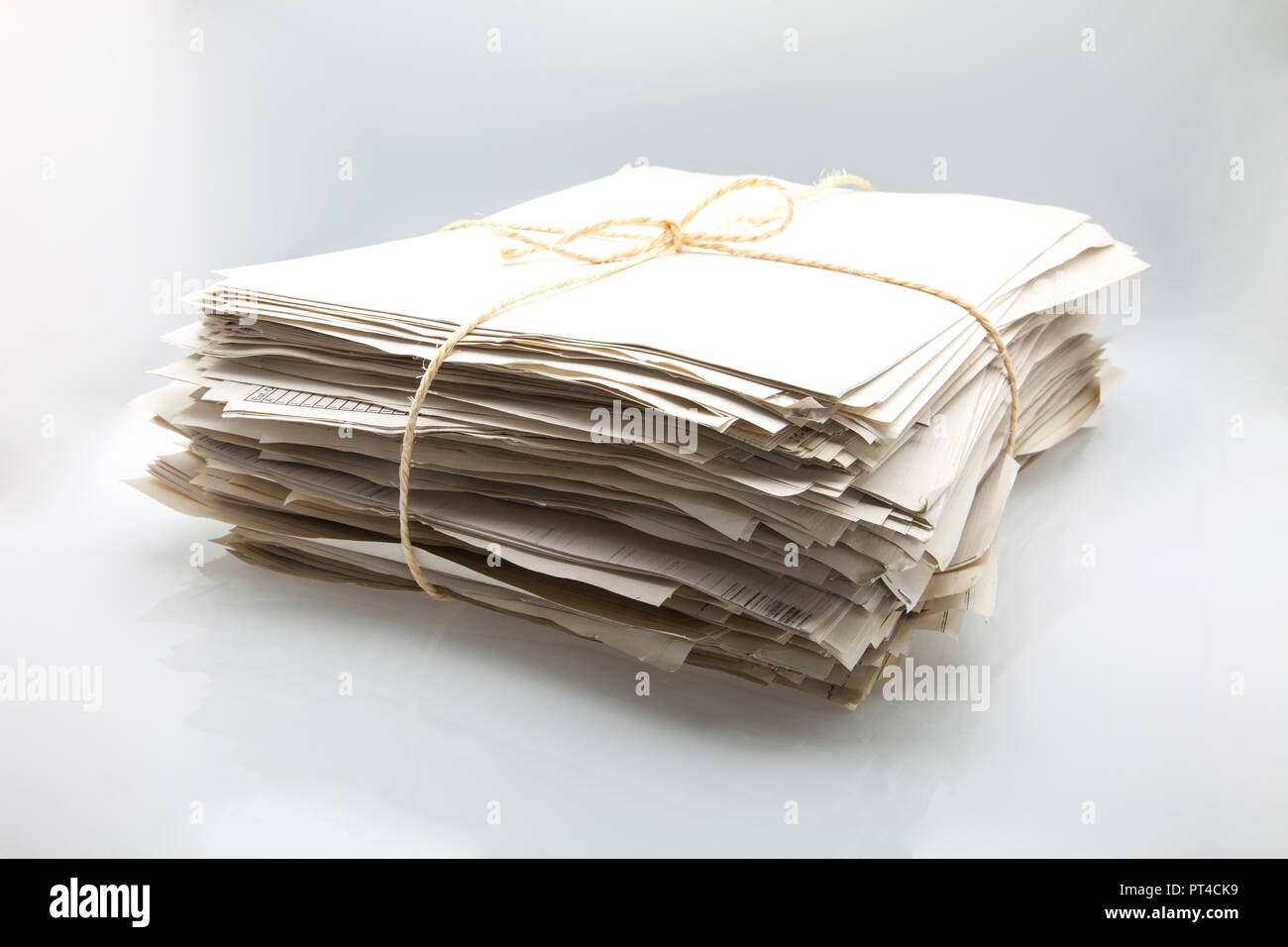 Bundles of papers hi-res stock photography and images - Alamy