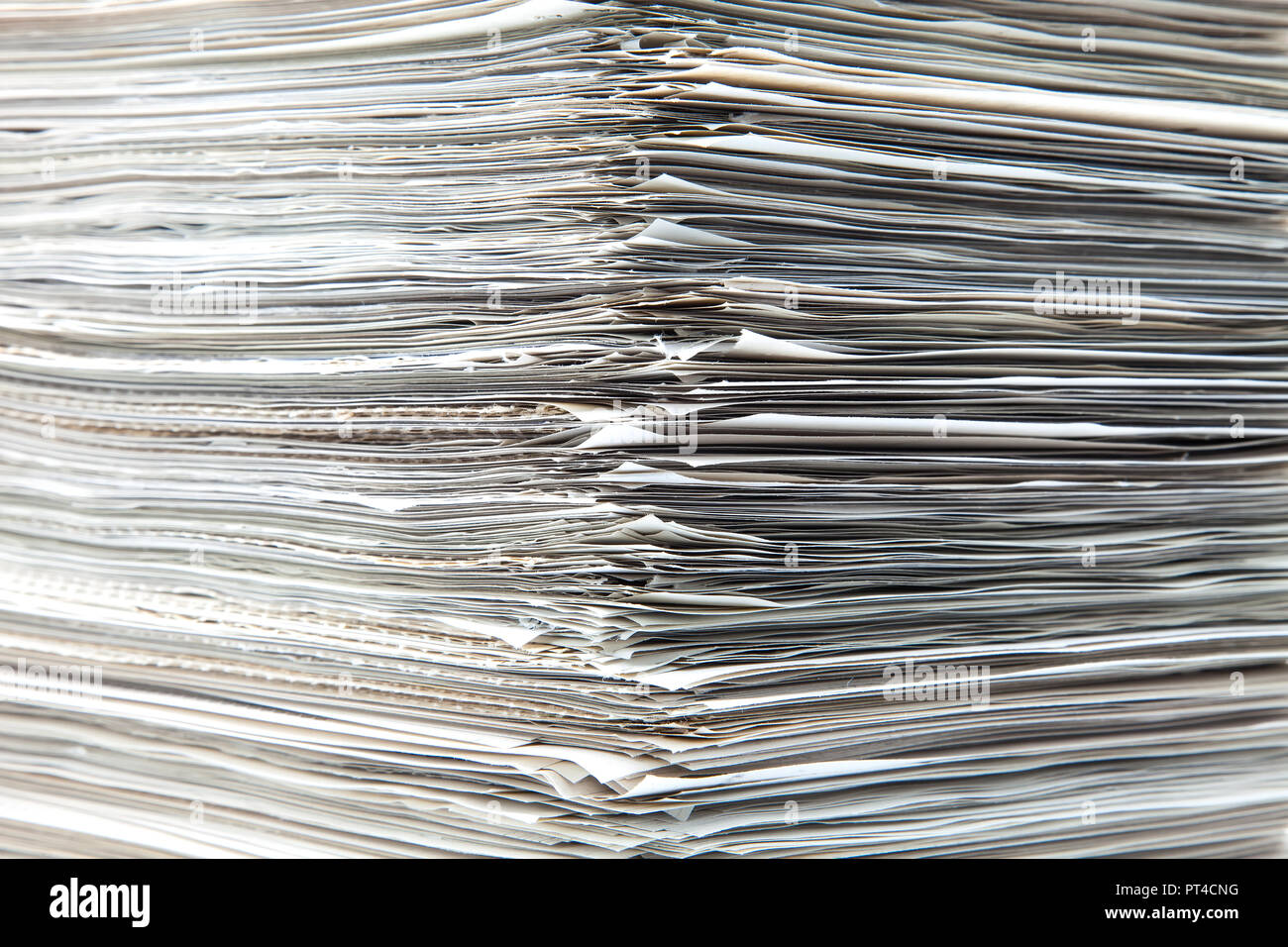 Newspaper of manila hi-res stock photography and images - Alamy