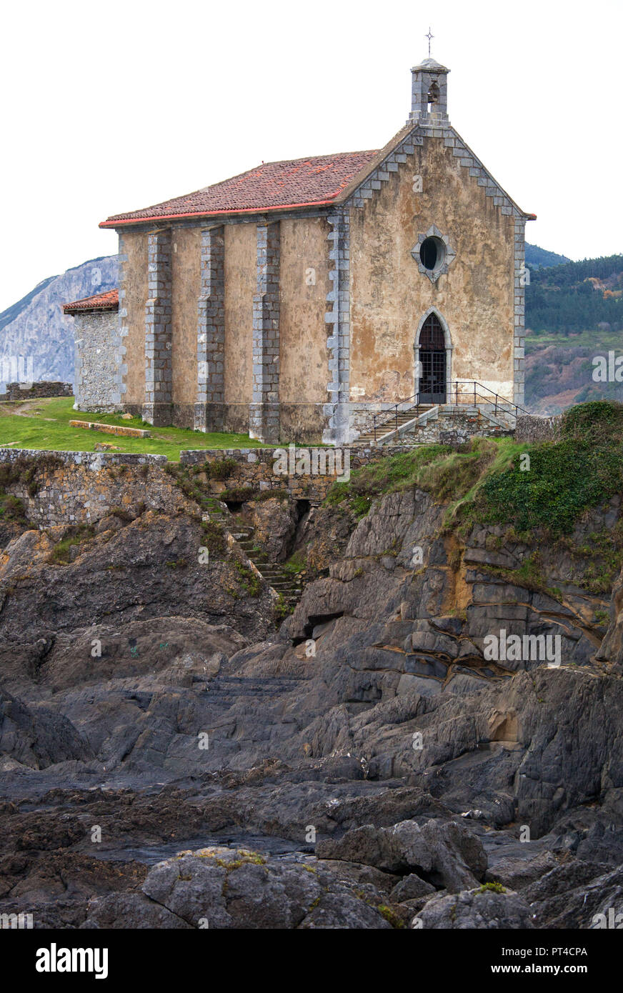 scenery of the Basque coast in Mundaka Stock Photo - Alamy