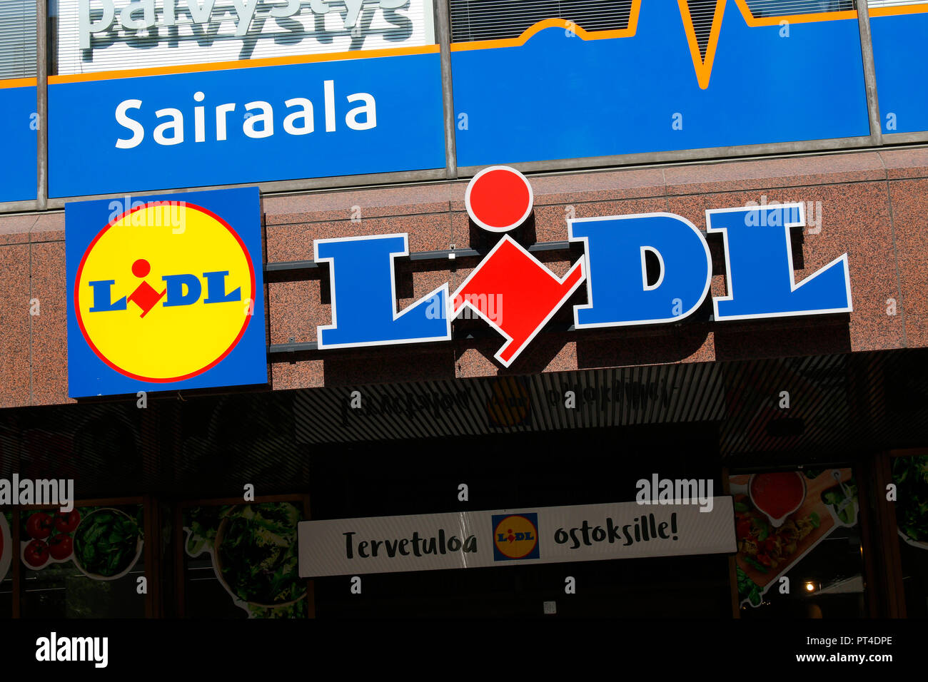 Lidl logo icon hi-res stock photography and images - Alamy