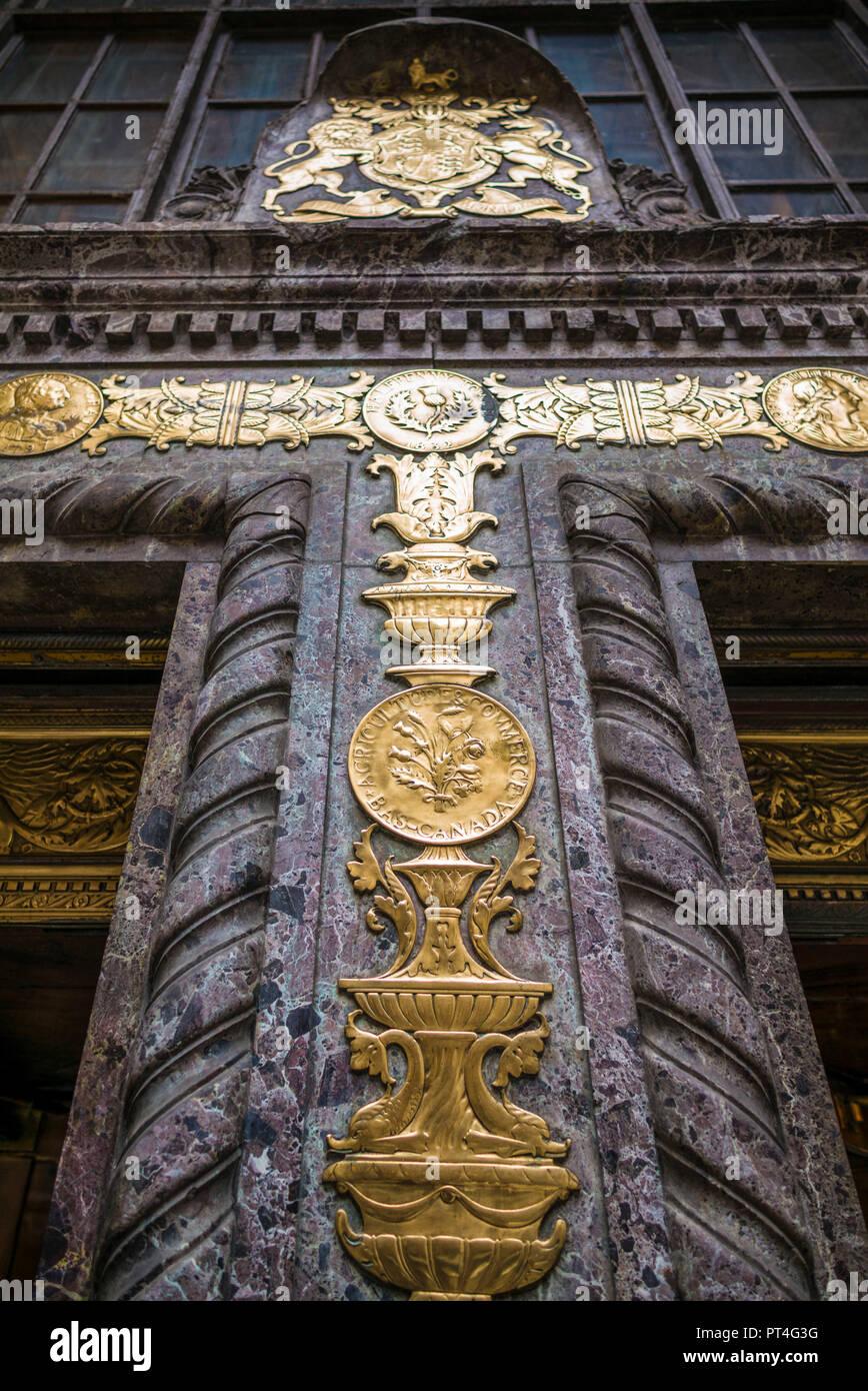 Bank america building exterior hi-res stock photography and images - Alamy