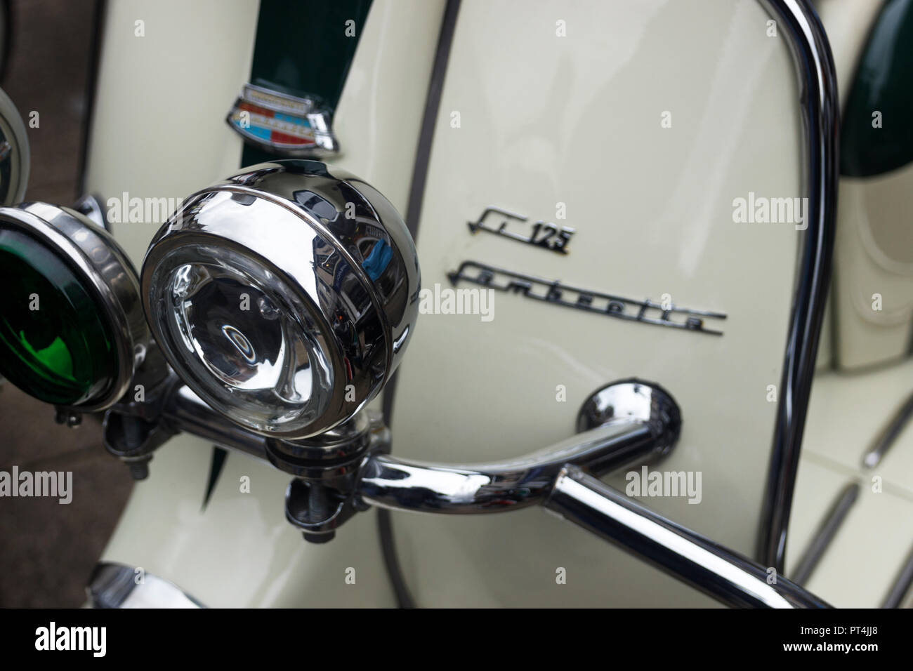 Clitheroe mod weekender hi-res stock photography and images - Alamy